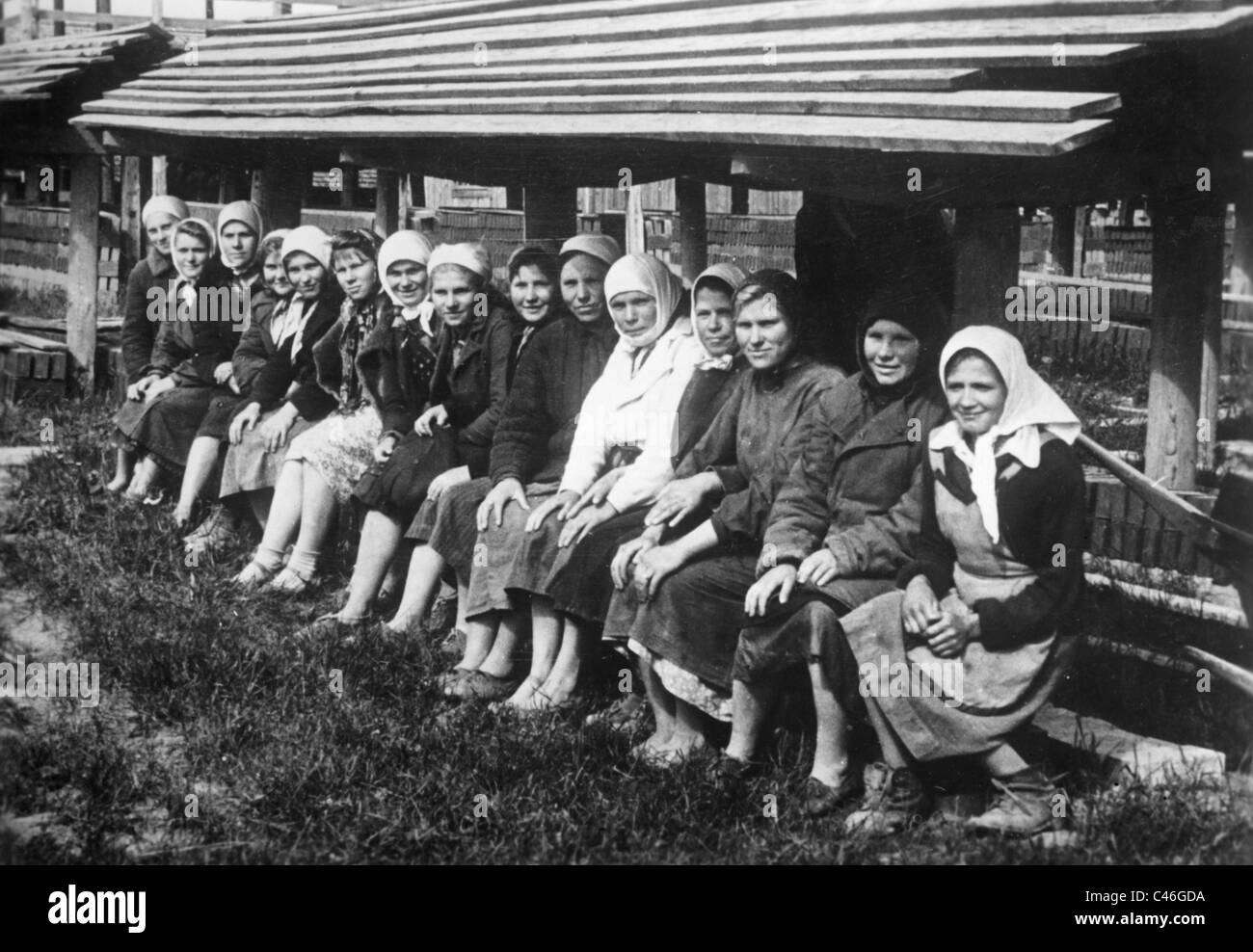 Second World War, Russian Civil Population: Trade, Economy, Craft, 1941 ...