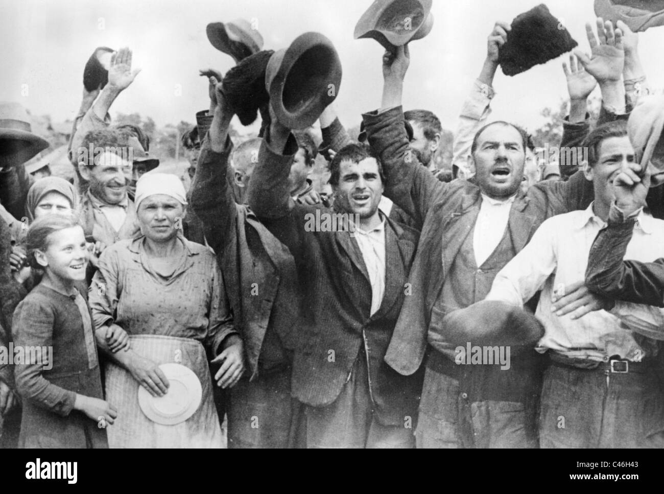 Second World War, Russian Civil Population under German Occupation ...