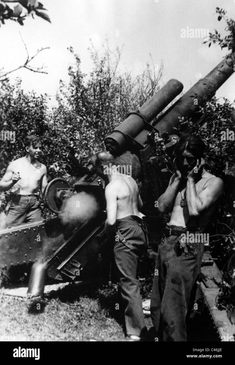 Crossing of wehrmacht nazi germany troops hi-res stock photography and ...