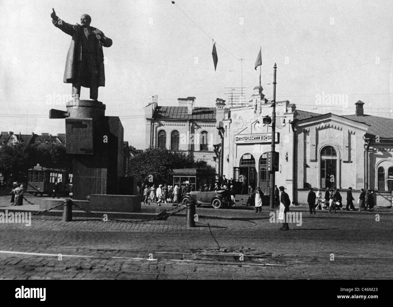 Wladimir lenin hi-res stock photography and images - Alamy