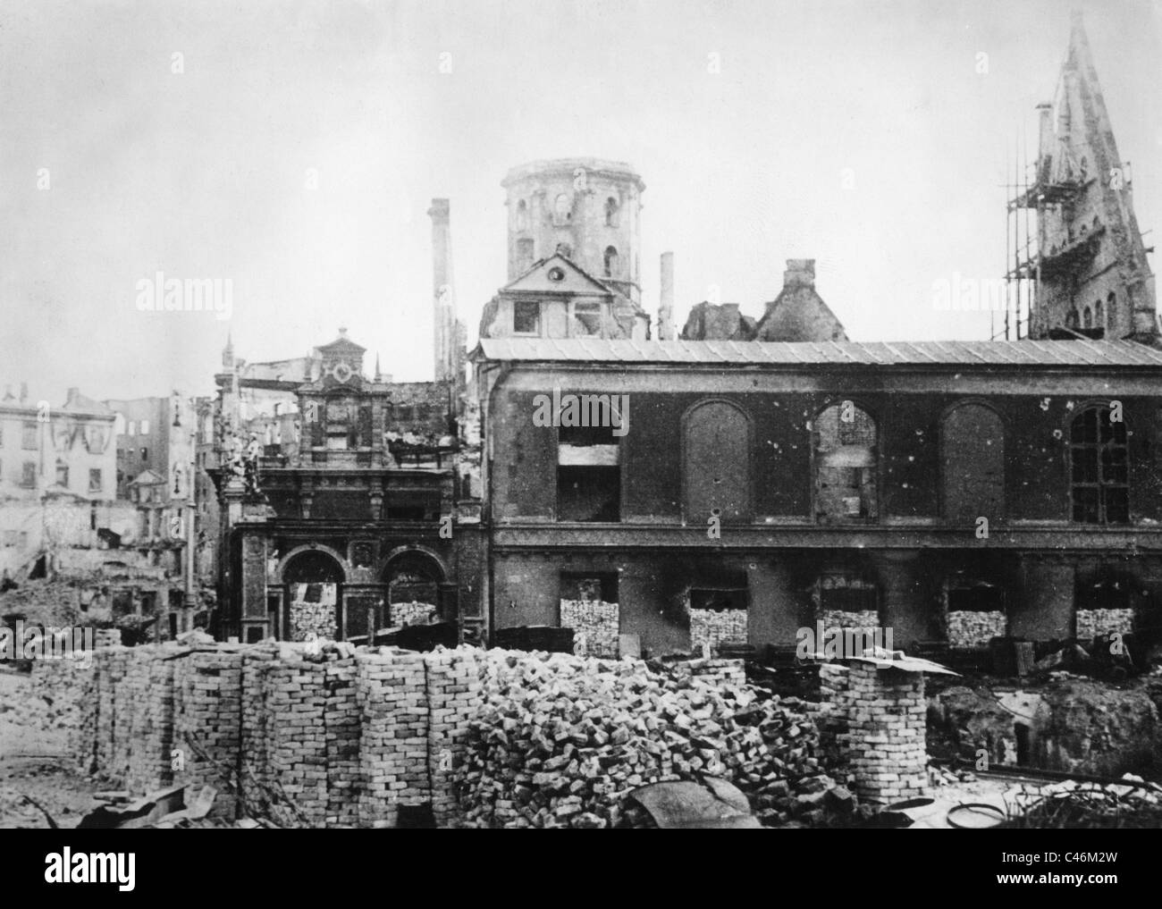 Second World War: Troops of German Army Group North advancing and ...