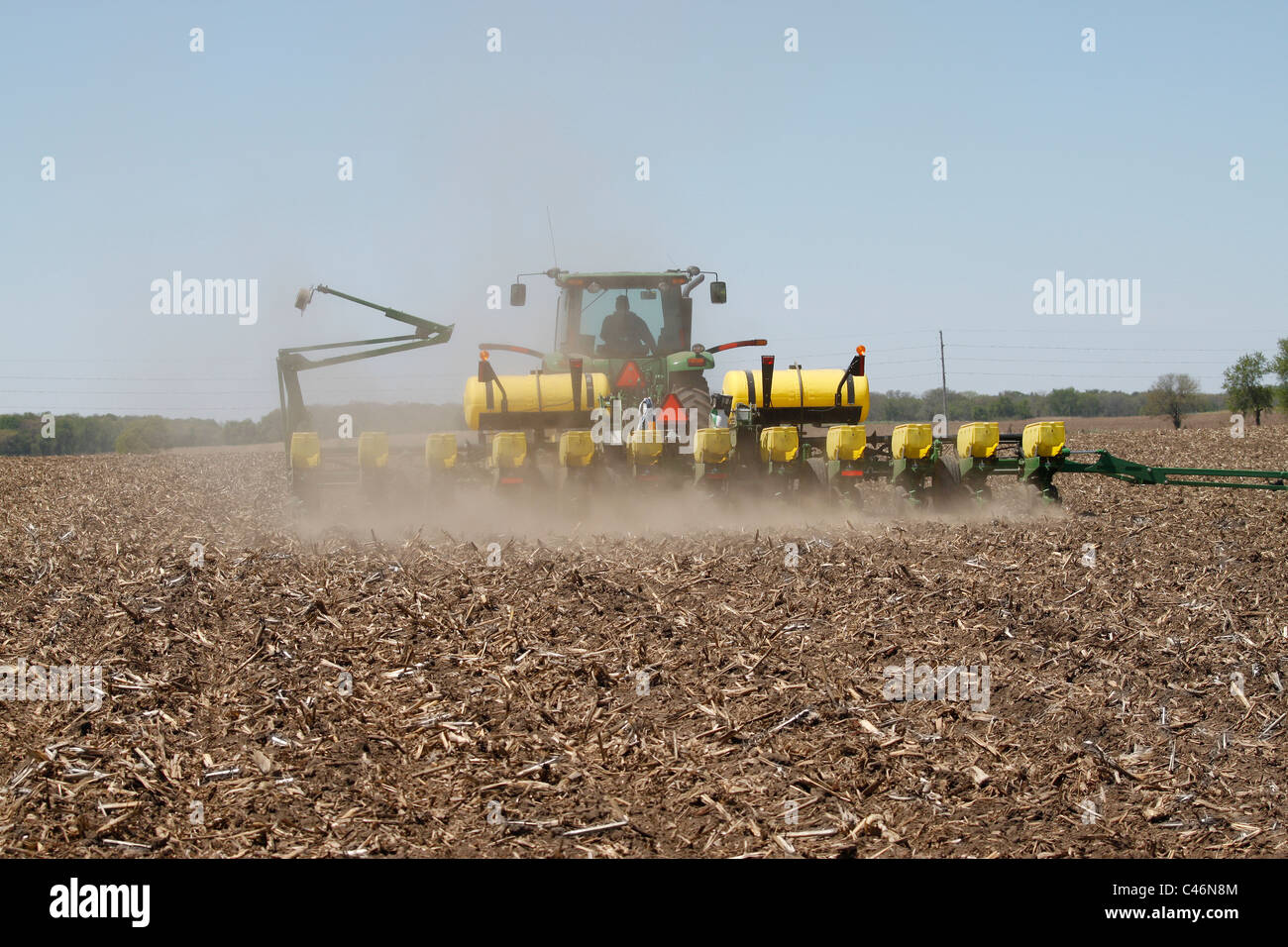 Bean drill hi-res stock photography and images - Alamy