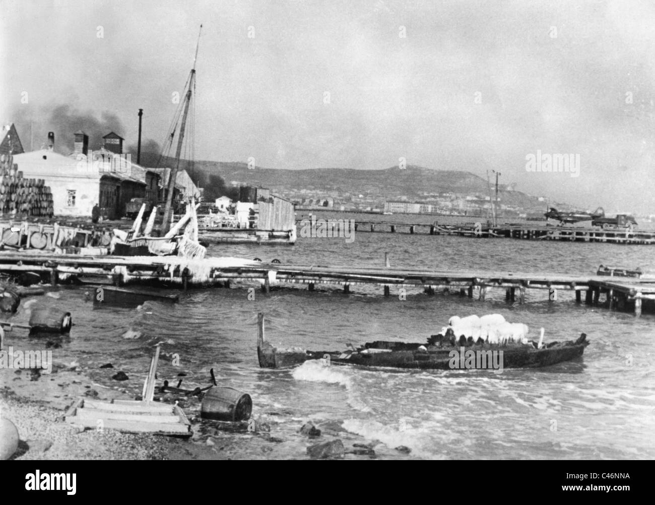 German wehrmacht crimea 1941 hi-res stock photography and images - Alamy