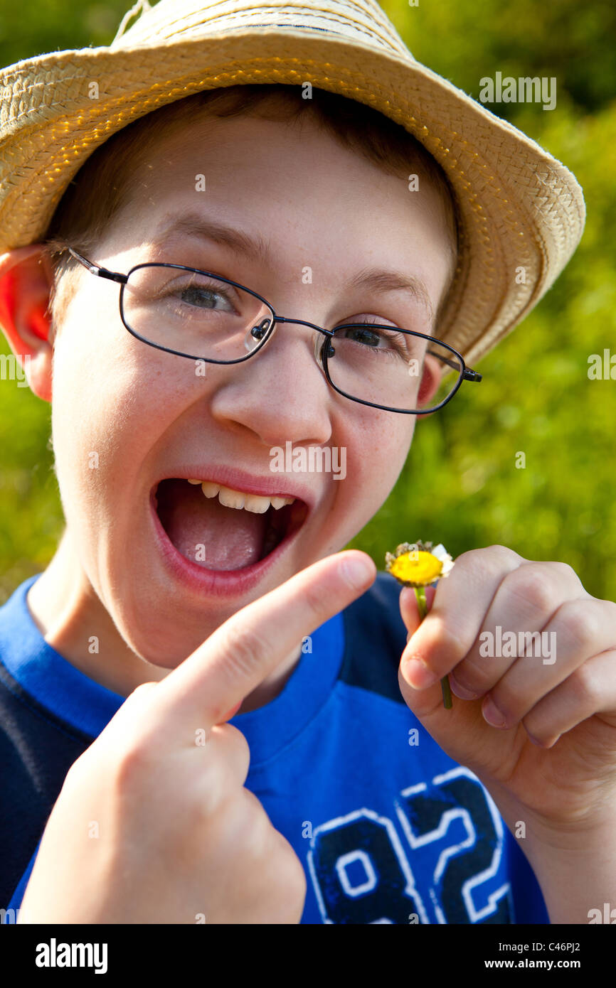 Blue flower hat hi-res stock photography and images - Alamy