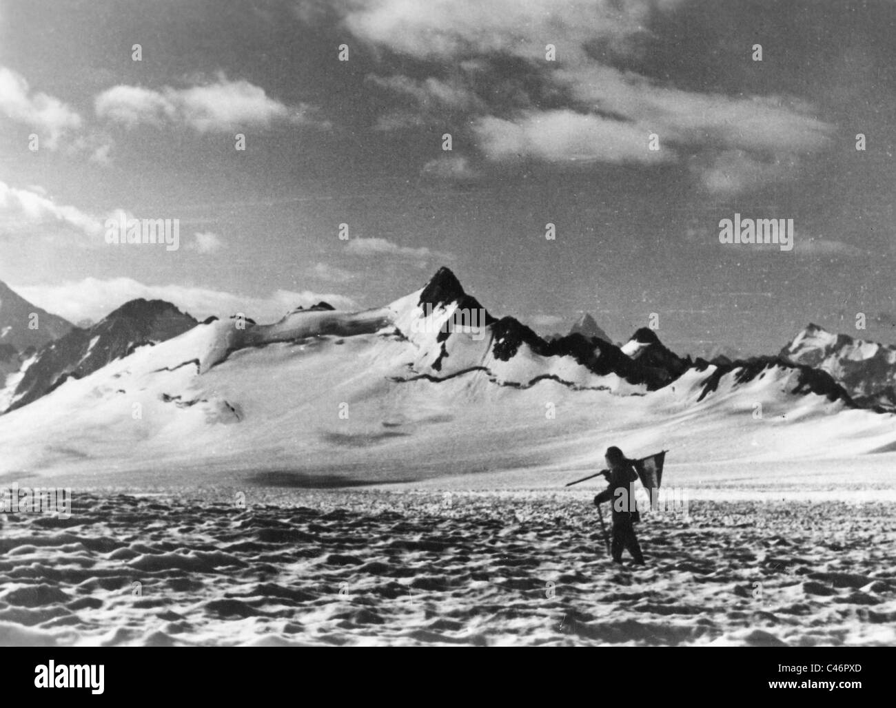 Second World War: German mountain infantry at Mount Elbrus, 1942 - 1943 ...