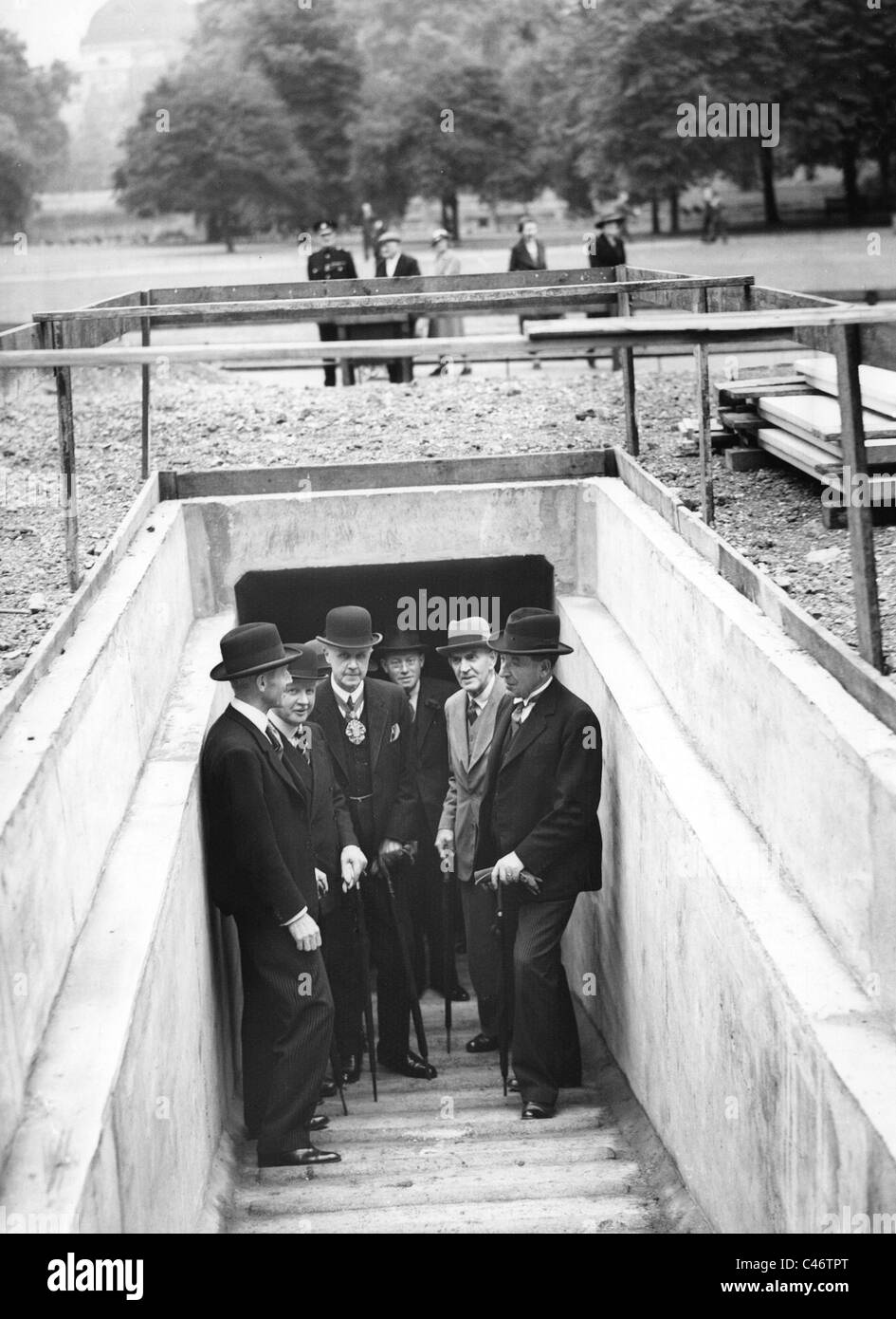 Before War Stock Photos & Before War Stock Images - Alamy