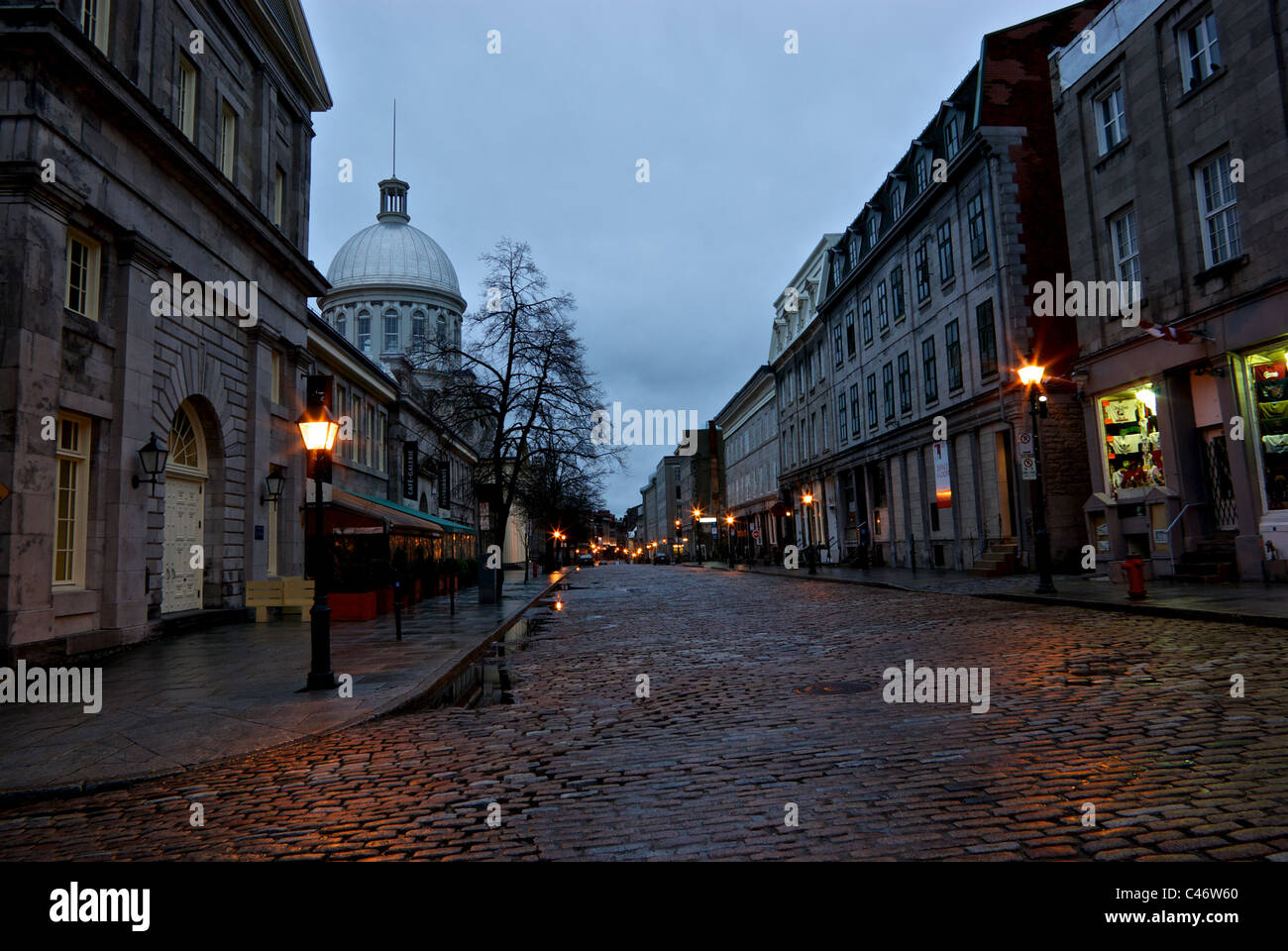 Marche Bonsecours Rue Saint-Paul Montreal Quebec old city dawn Stock ...