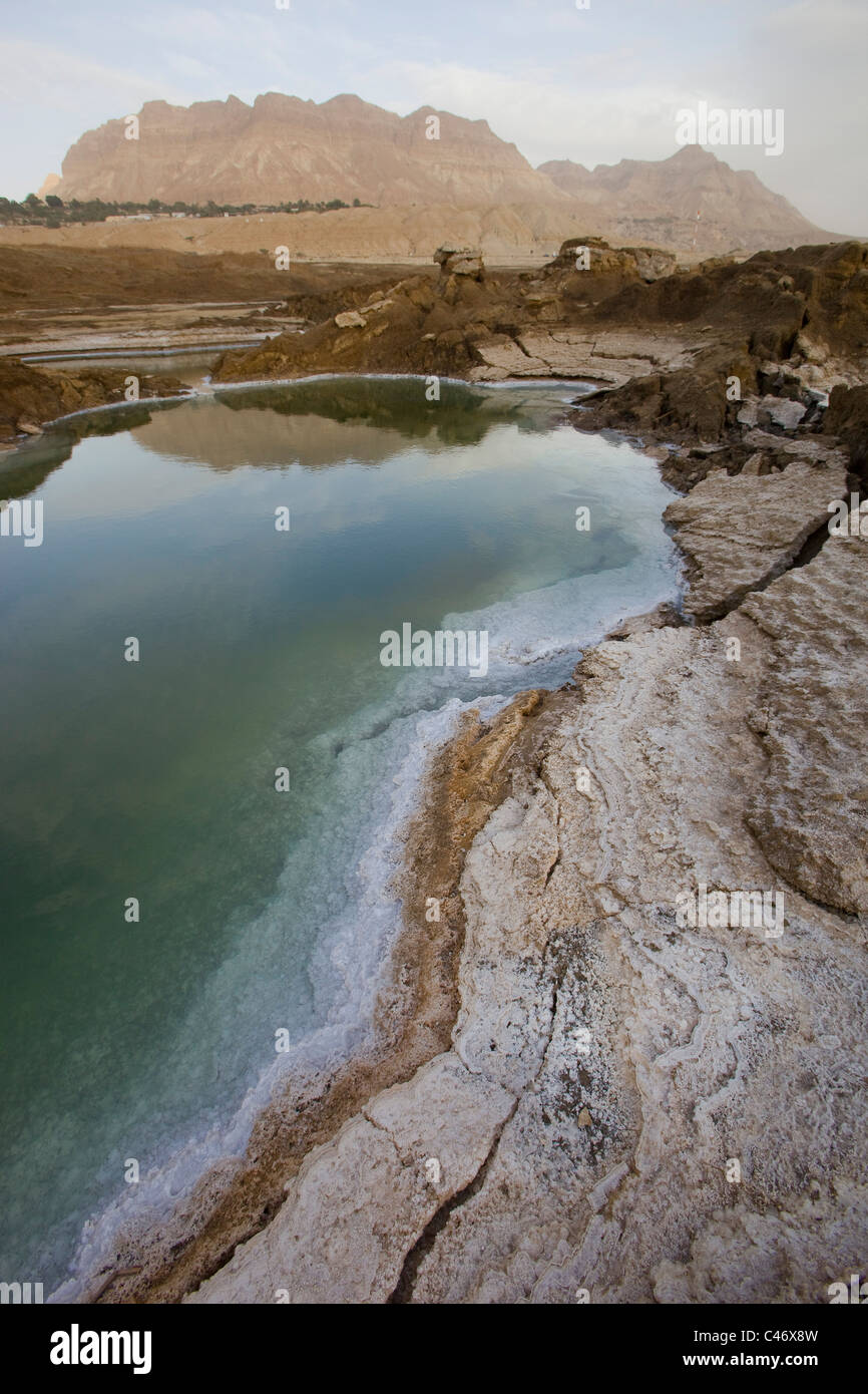 Photograph of the landscape of the Dead Sea Stock Photo - Alamy