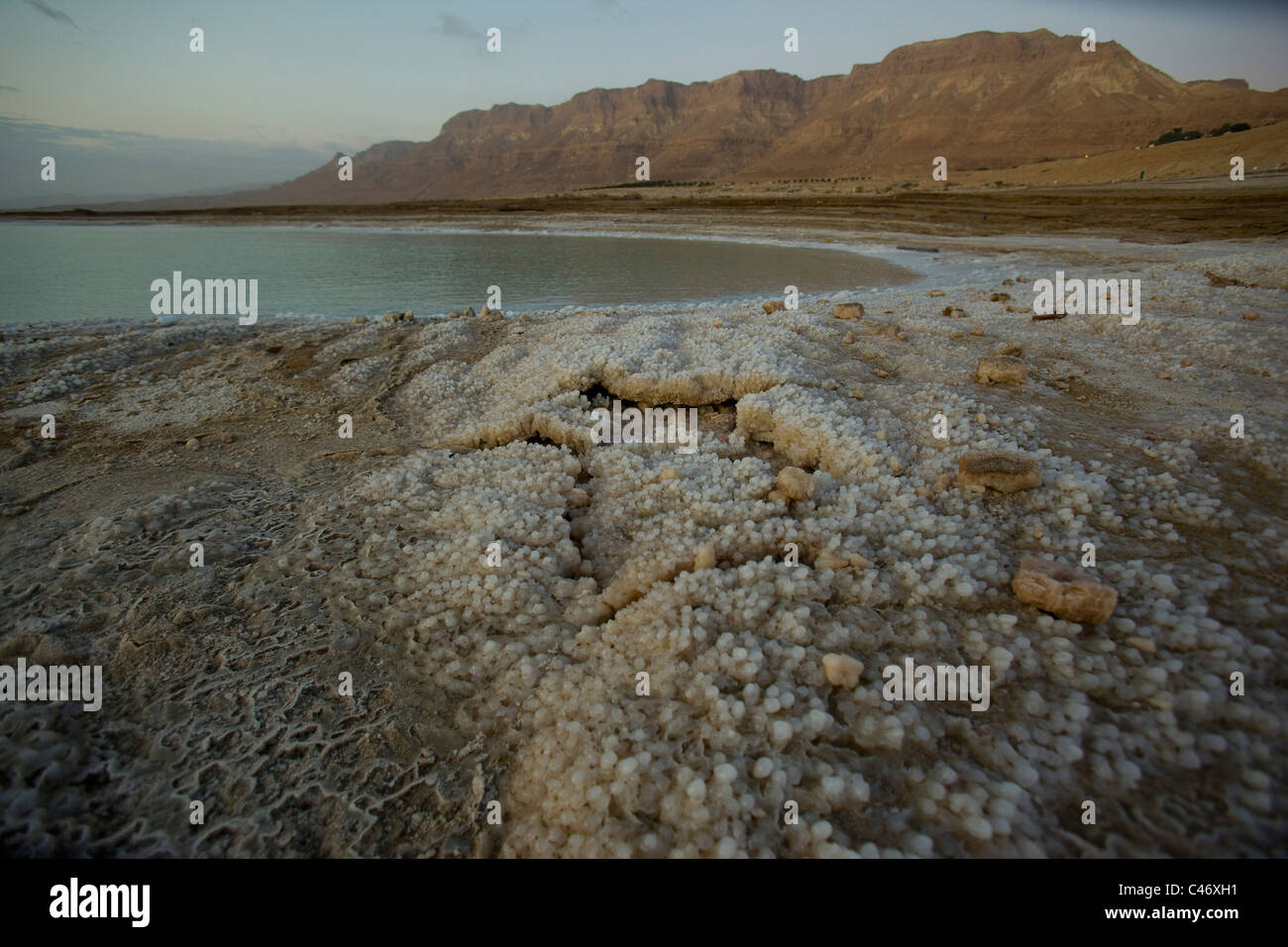 Photograph of the landscape of the Dead Sea Stock Photo - Alamy