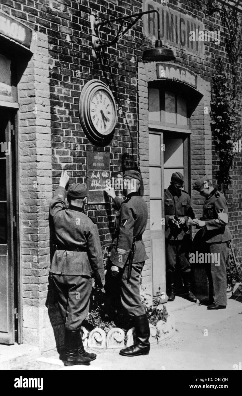 1944 1945 Paris France World War Ii Second World War High Resolution ...