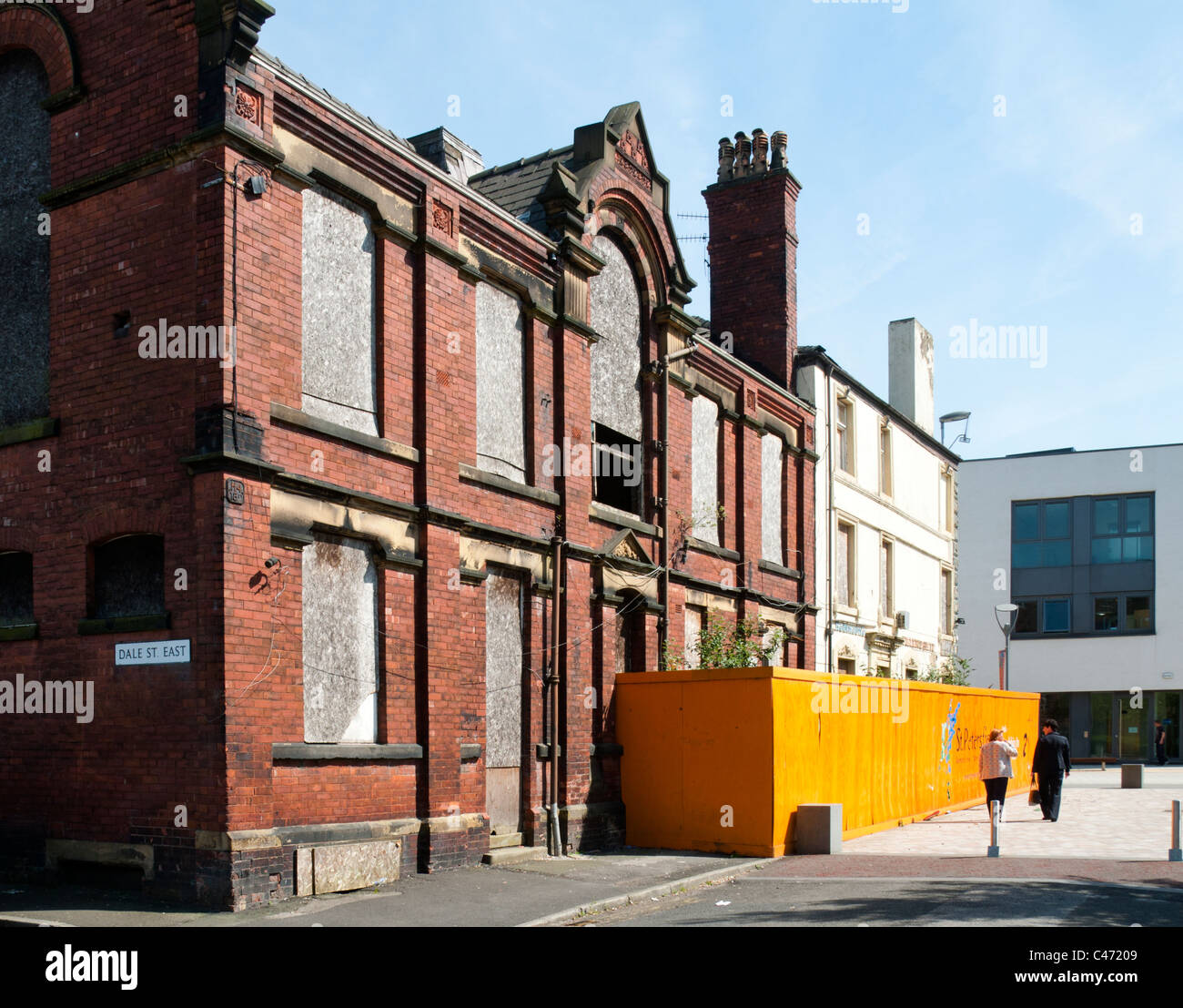 Derelict building manchester hi-res stock photography and images - Alamy