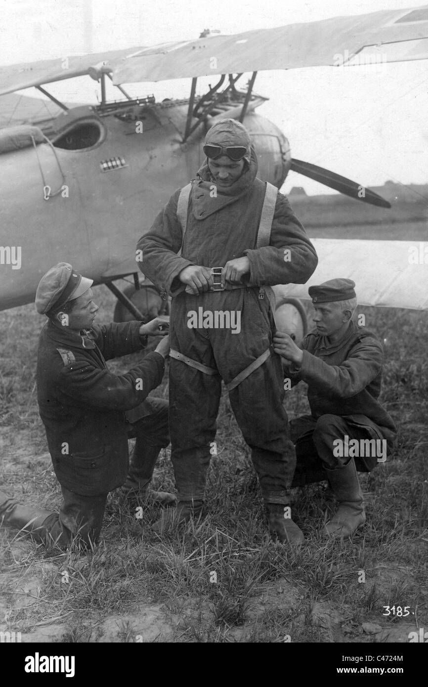 The first parachute hi-res stock photography and images - Alamy