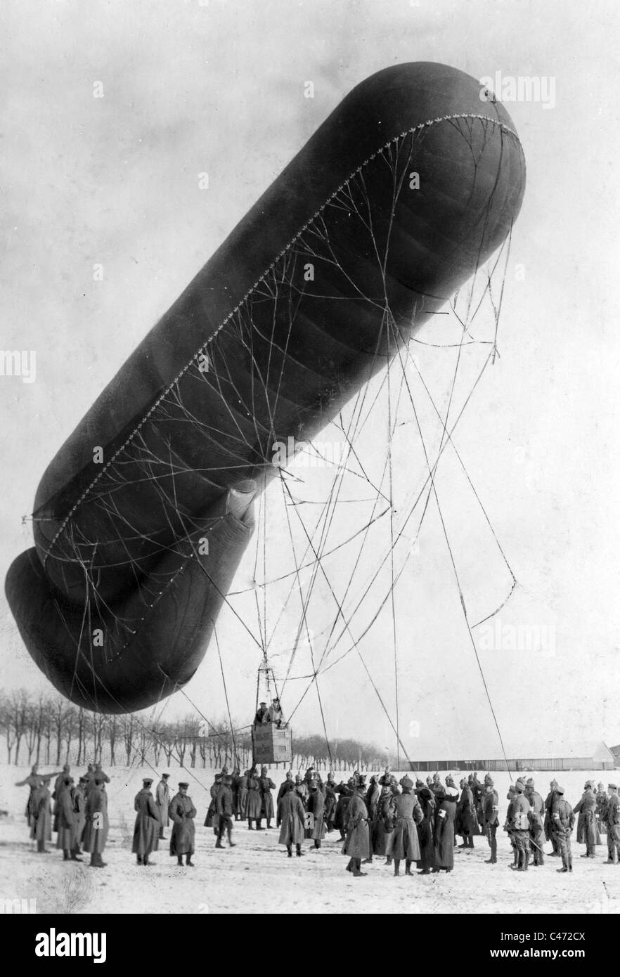 Observation balloon wwi hi-res stock photography and images - Alamy