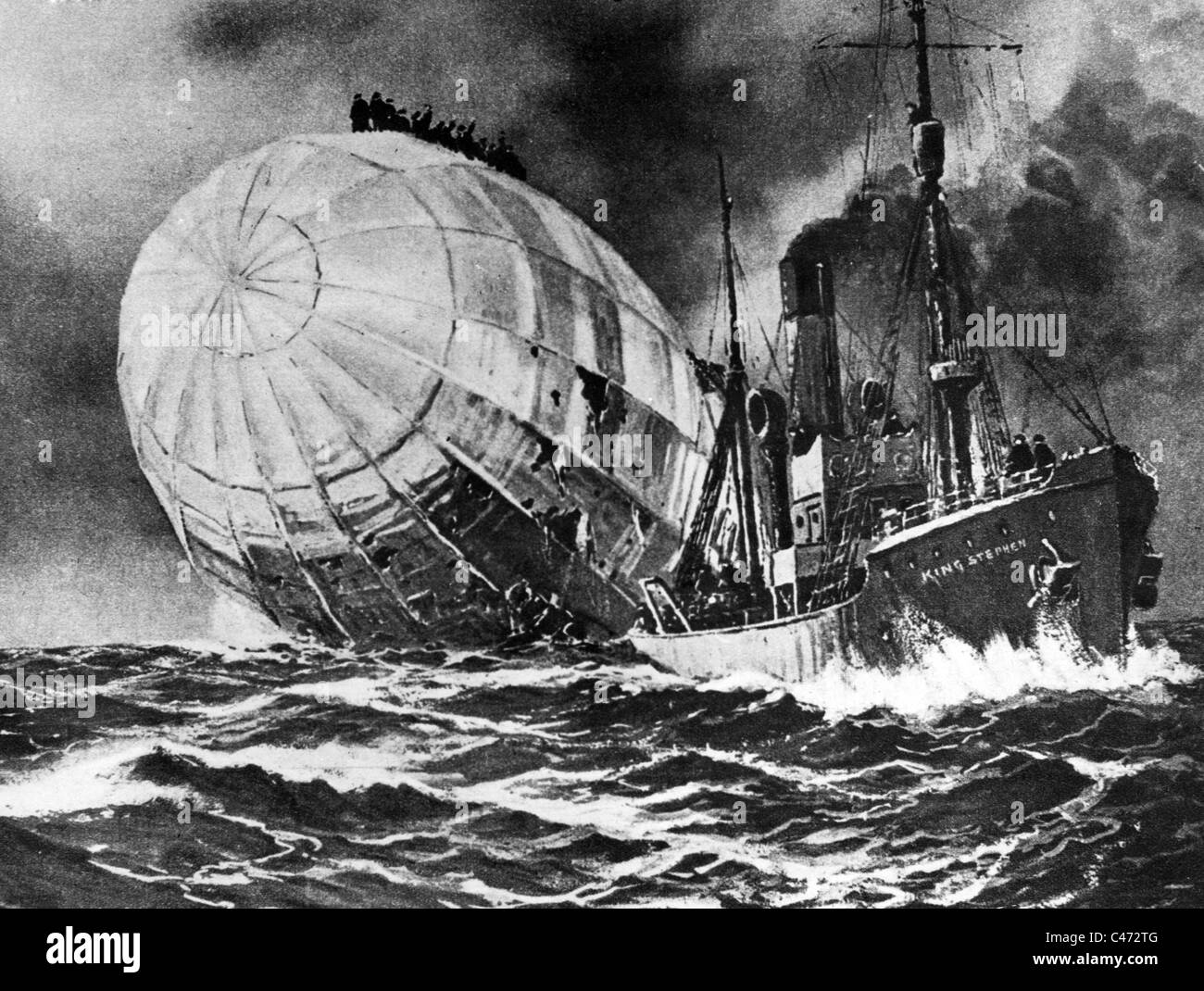 Zeppelin down north sea hi-res stock photography and images - Alamy