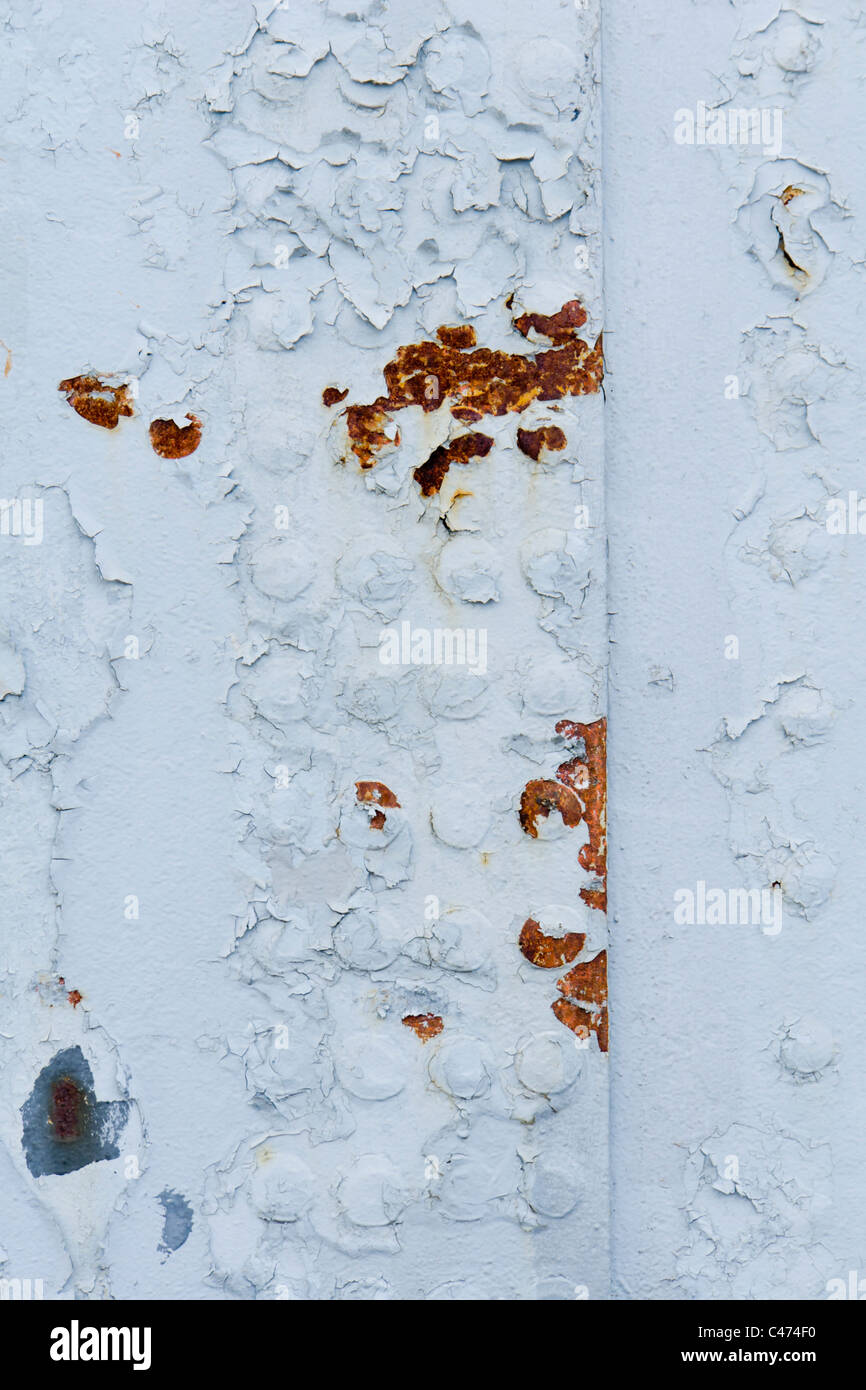 Rusty metal plates hi-res stock photography and images - Alamy