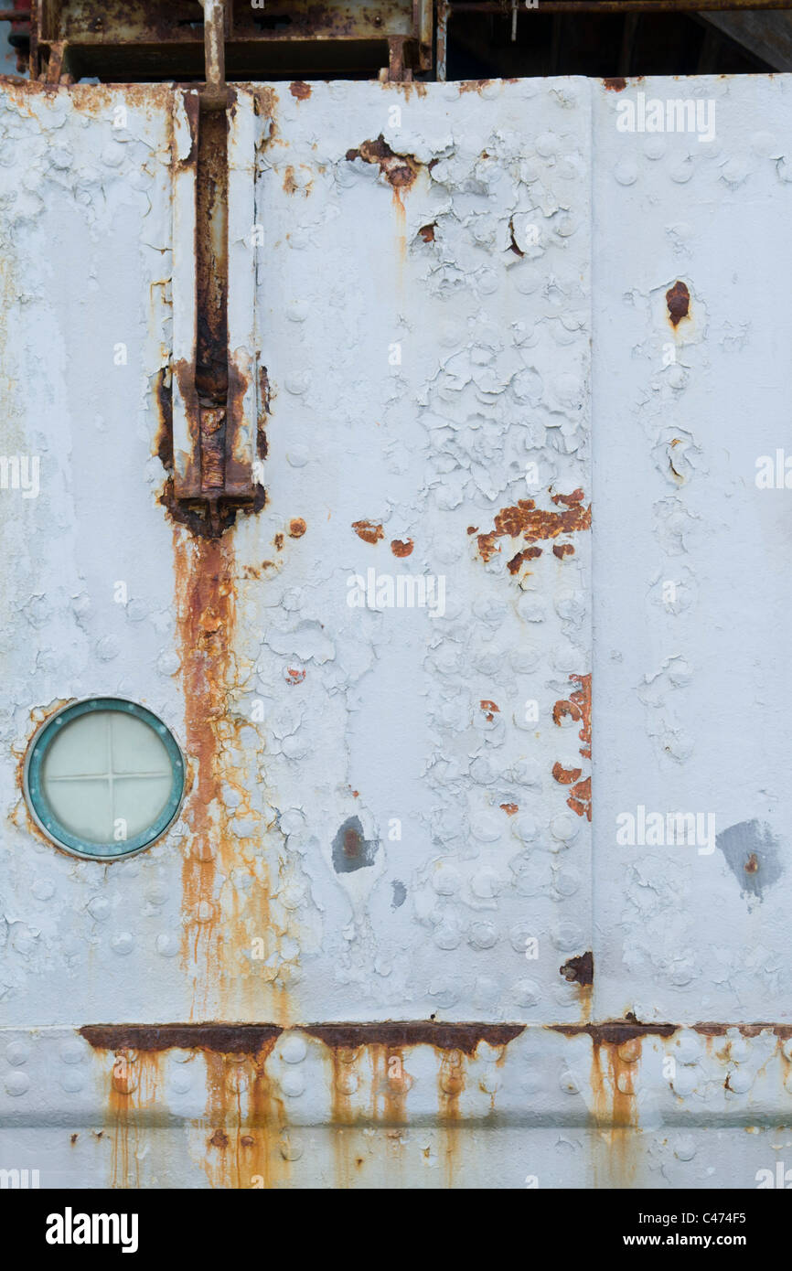 Rusty metal plates hi-res stock photography and images - Alamy