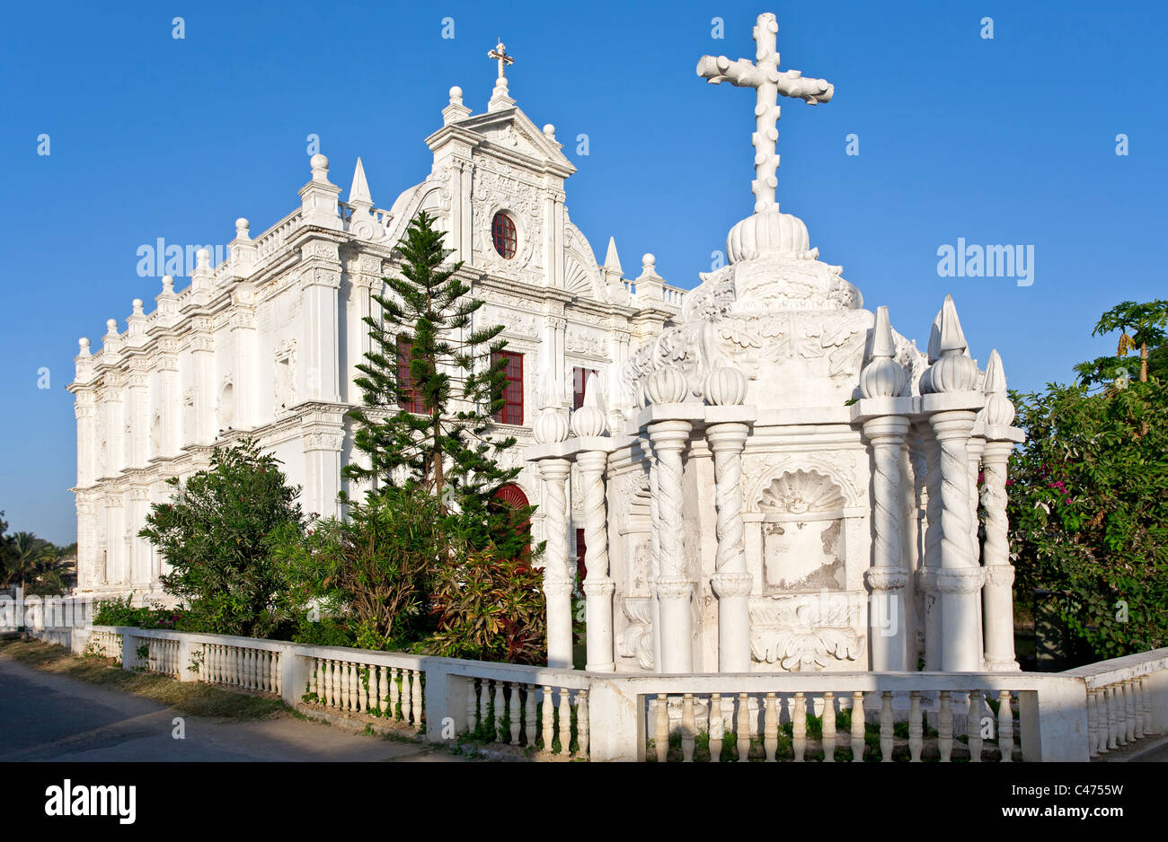 St Paul´s church. Diu. Gujarat. India Stock Photo - Alamy
