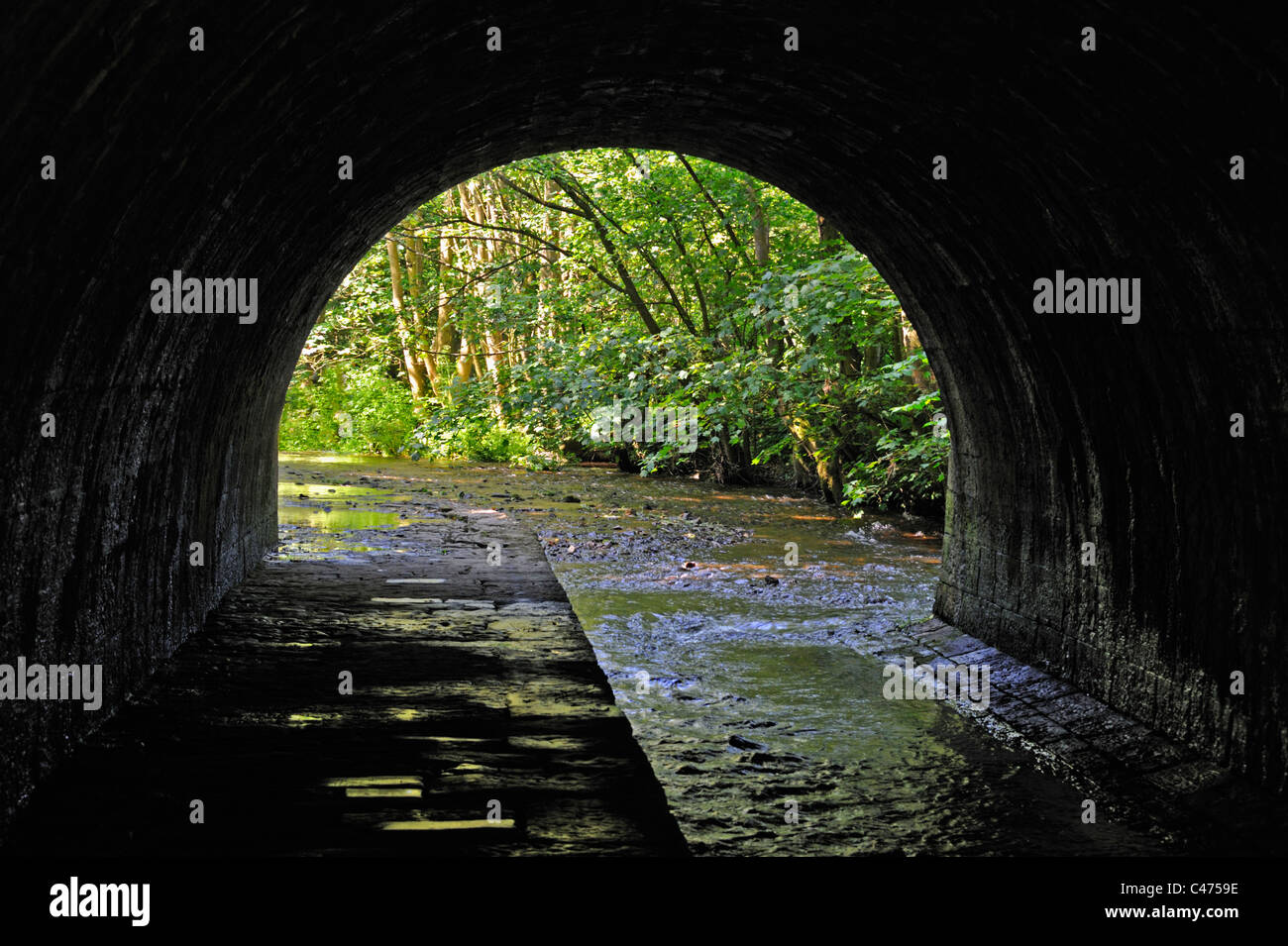 Stainton Aqueduct No.171. Northern Reach of the Lancaster to Kendal ...