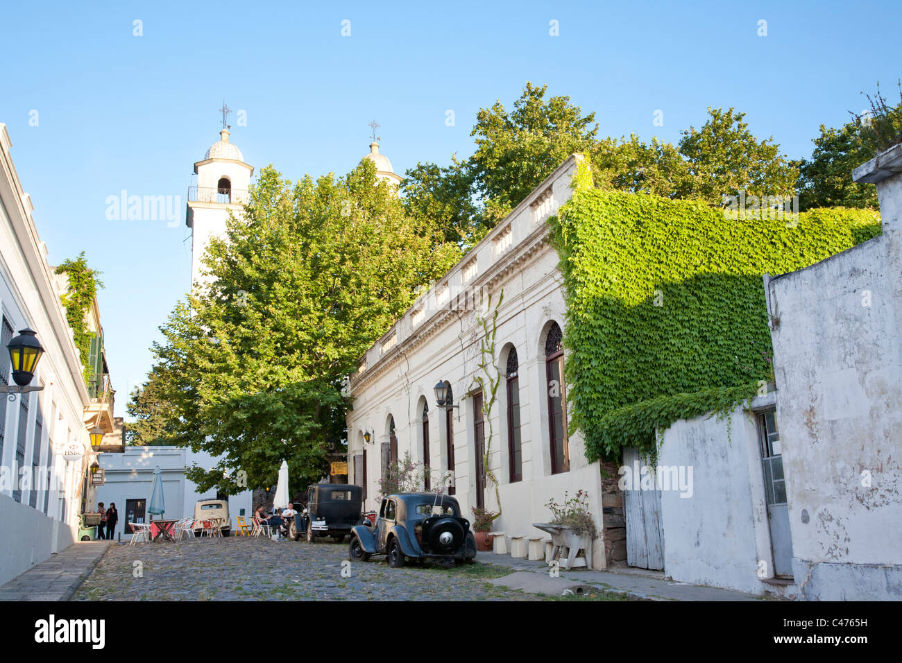 Iglesia Matriz, Barrio Historico, Colonia del Sacramento, Uruguay Stock ...