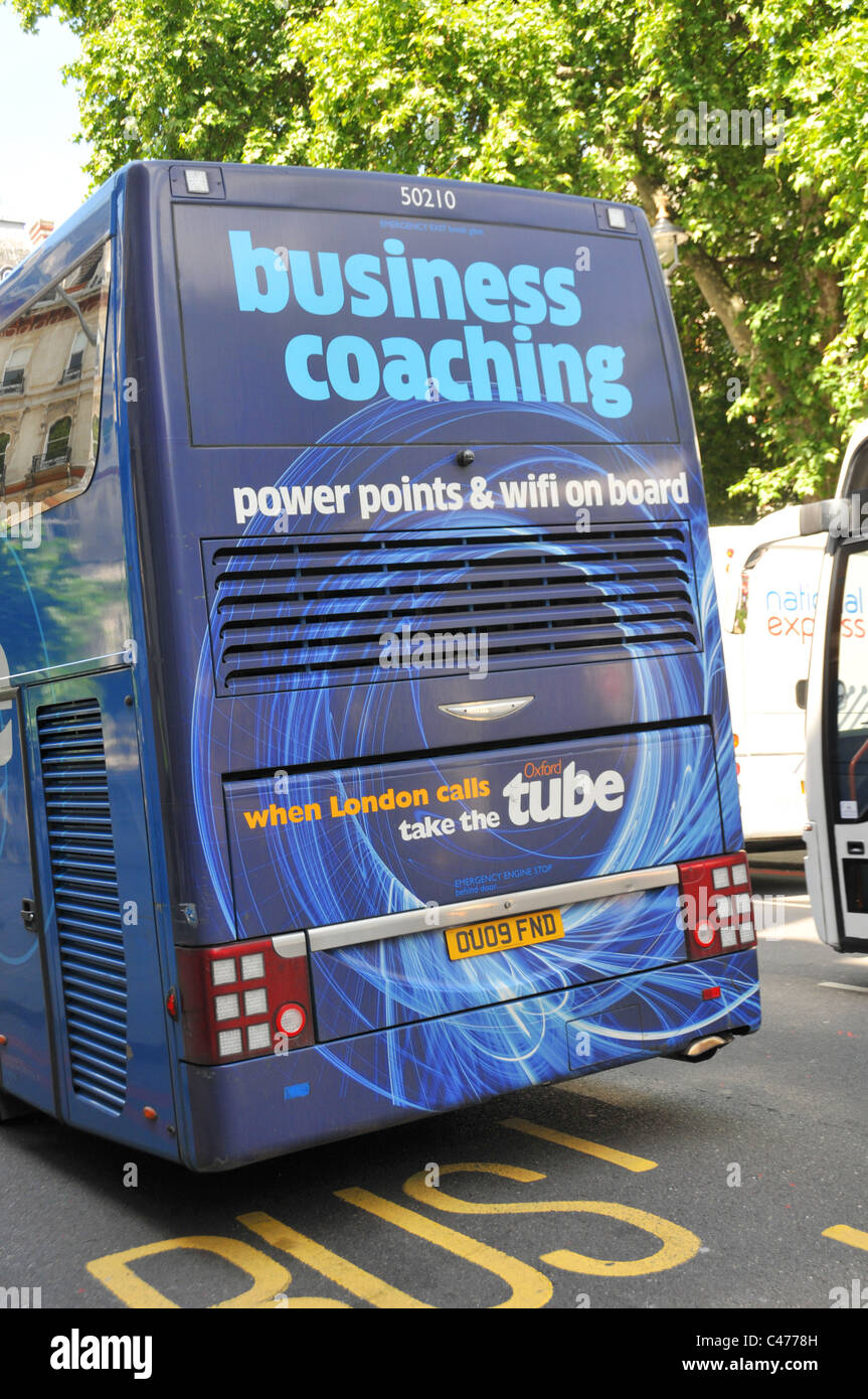 Coach business coaching wifi on board Oxford Tube coach London to ...