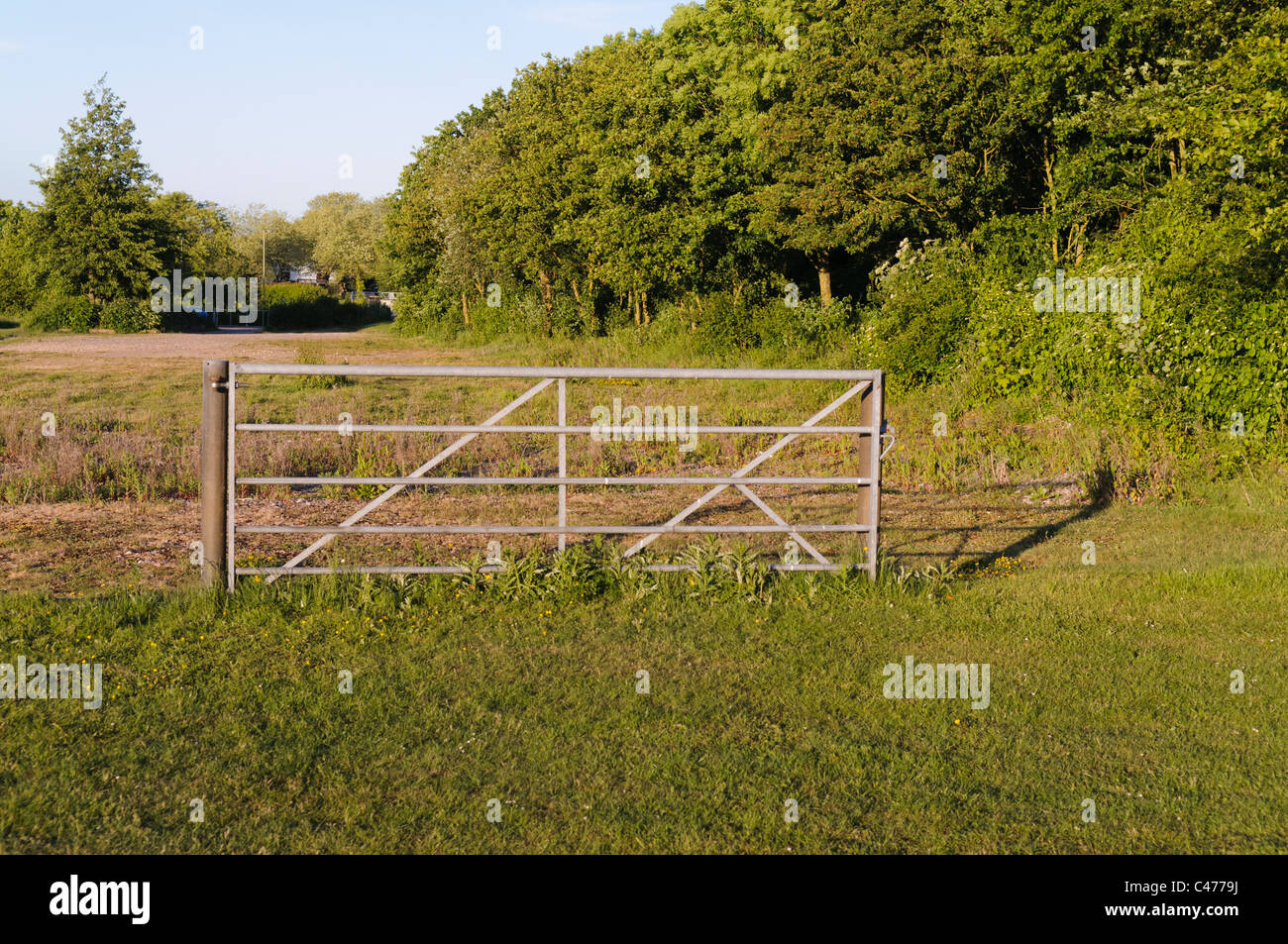 5 bar gate hi-res stock photography and images - Alamy