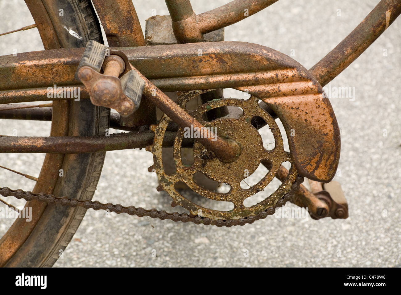 Rusty Bicycle close up shot Stock Photo - Alamy