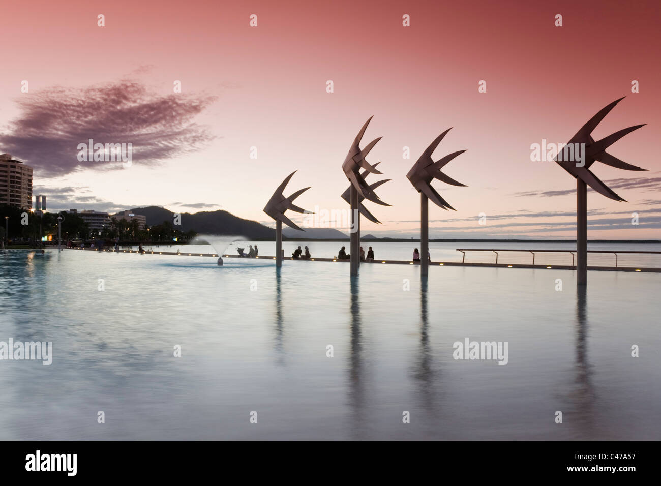 The Esplanade Lagoon at dusk. Cairns, Queensland, Australia Stock Photo ...