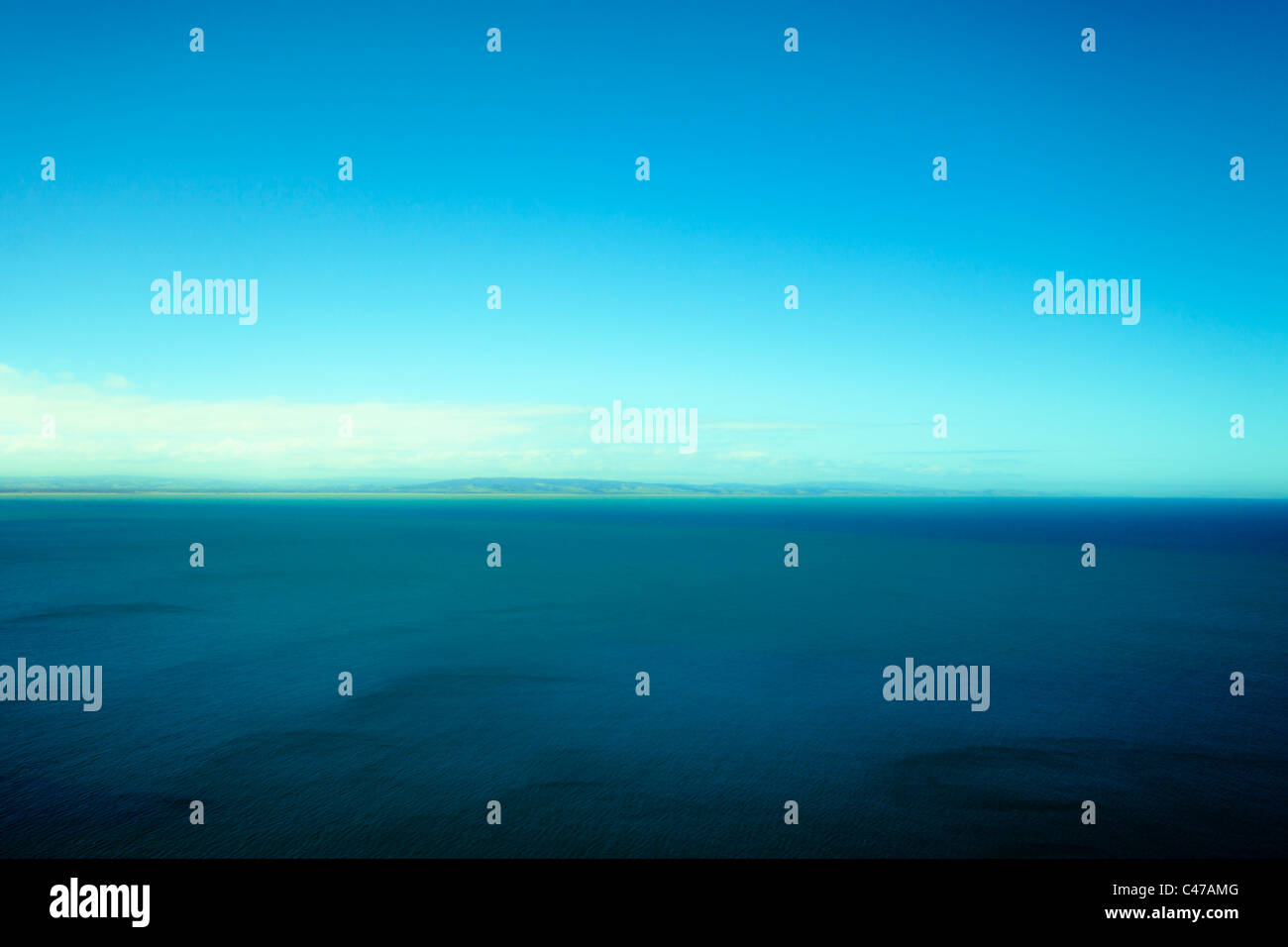 Beautiful turquoise ocean and sky. Turquoise background with large copy ...