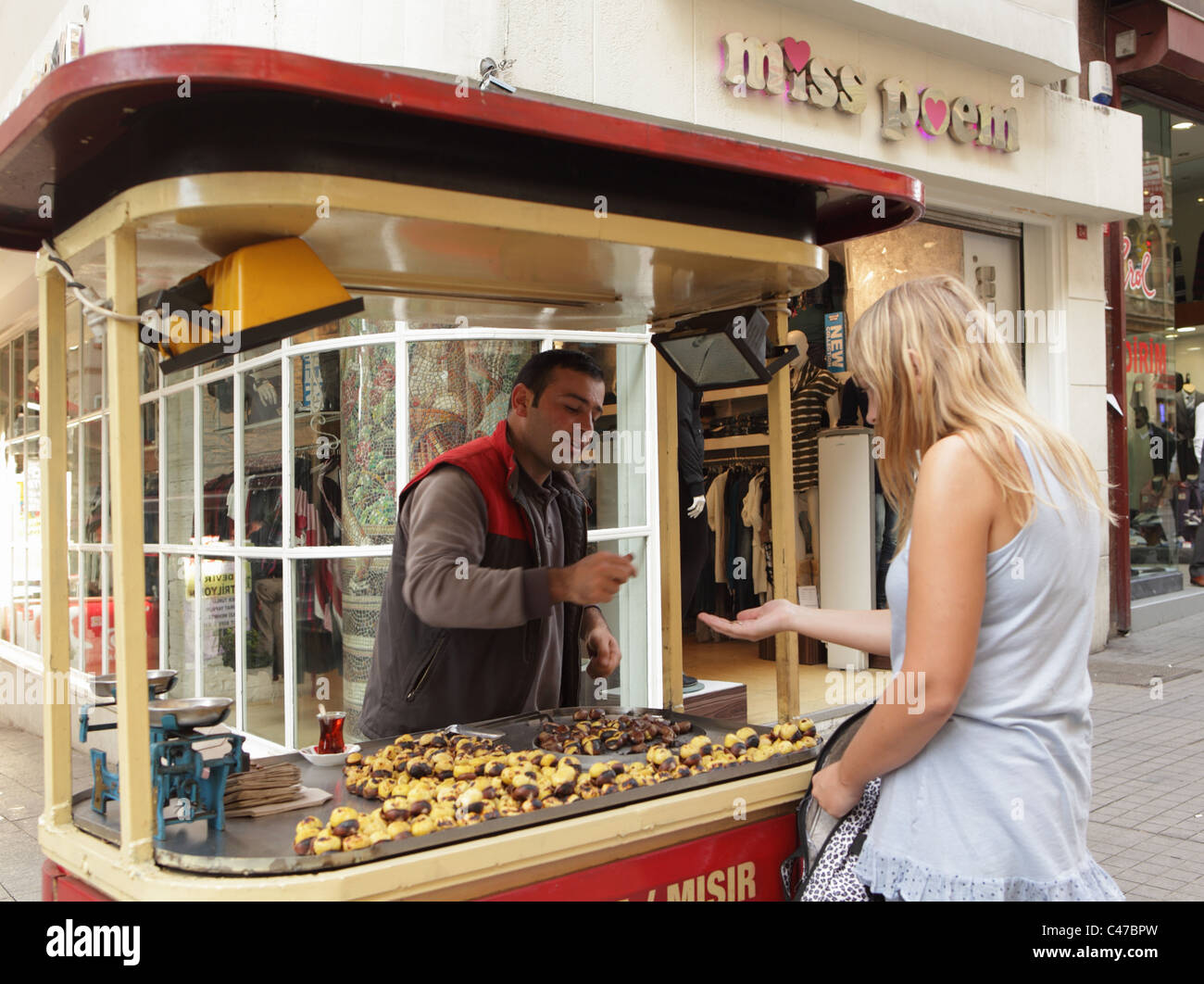 Roast Chestnuts Street Stock Photos & Roast Chestnuts Street Stock ...