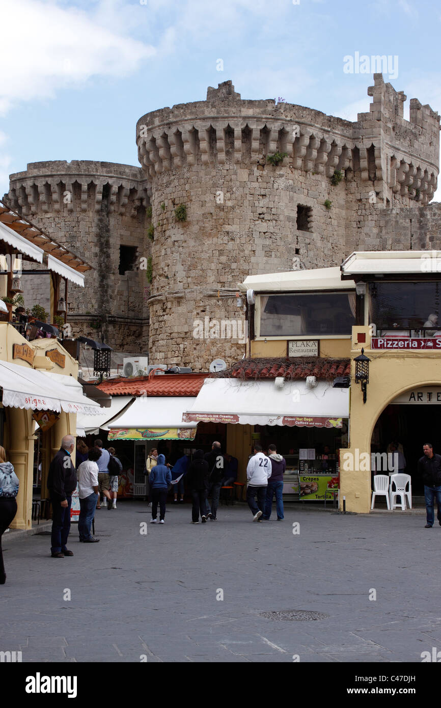 HIPPOCRATES SQUARE RHODES OLD TOWN. RHODES Stock Photo - Alamy