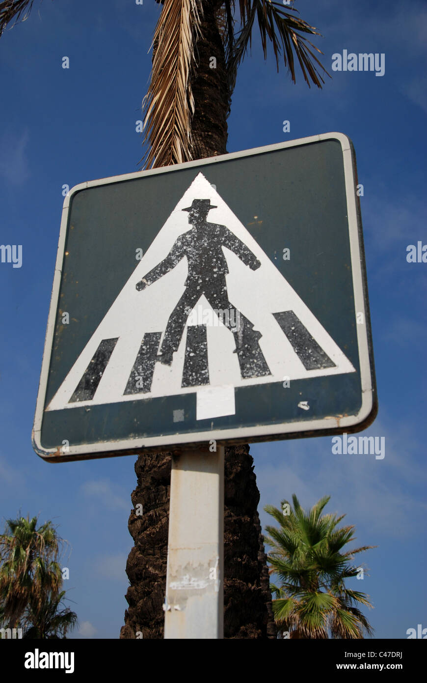 Spain crossing sign hi-res stock photography and images - Alamy