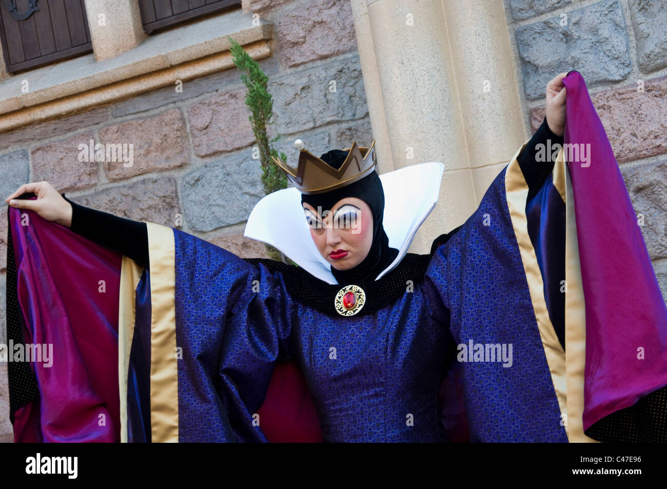 The queen of mean hi-res stock photography and images - Alamy