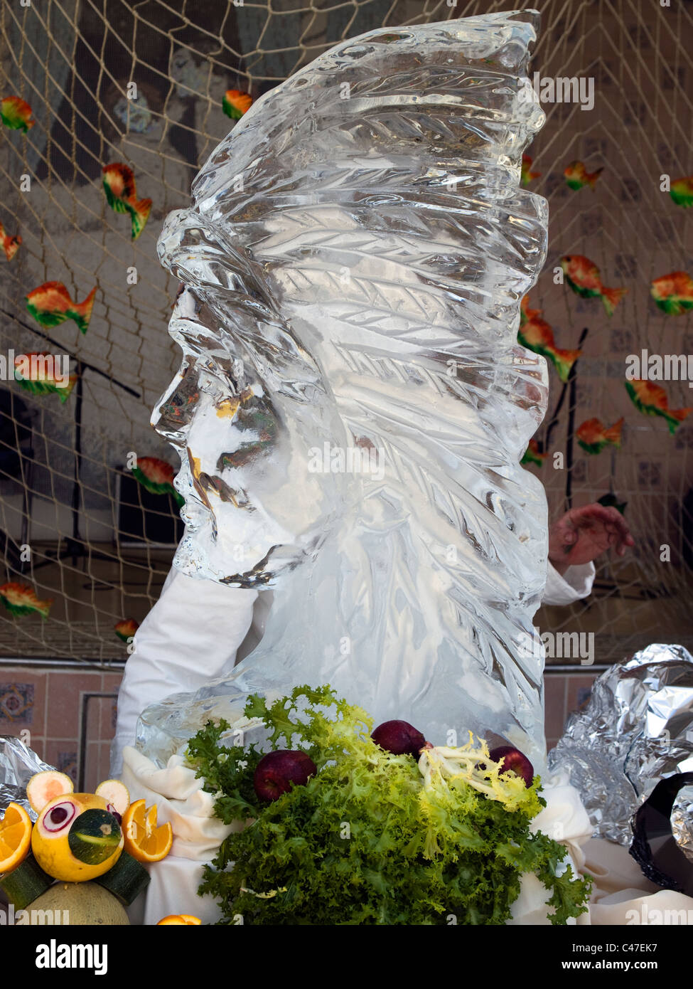 Ice carving hi-res stock photography and images - Alamy