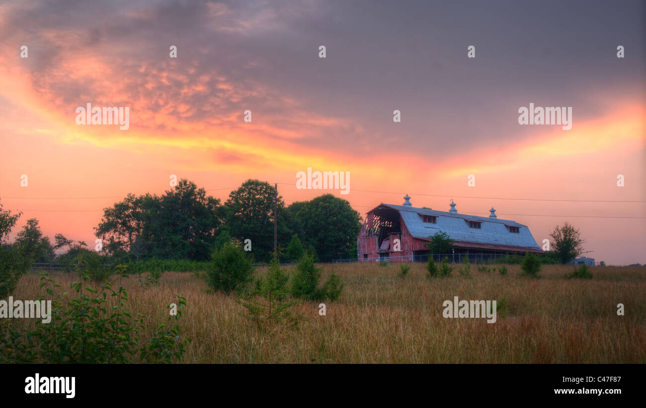 Barn hi-res stock photography and images - Alamy
