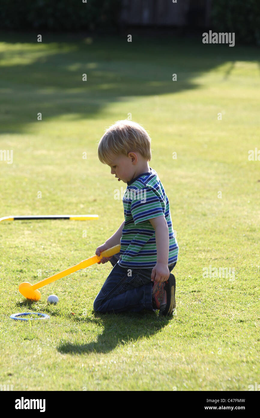 Boy golf hi-res stock photography and images - Alamy