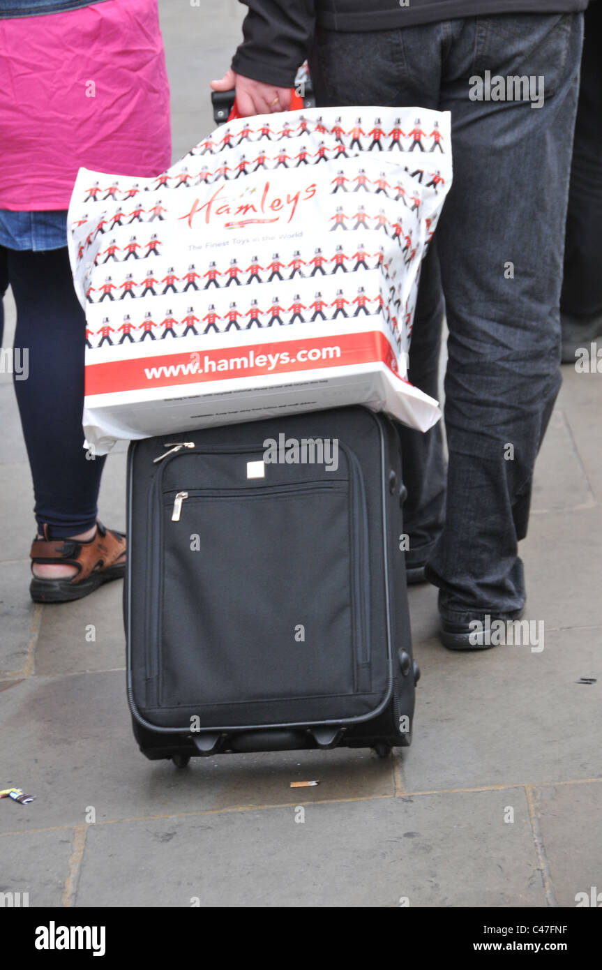 Hamleys toy shop bag hi-res stock photography and images - Alamy