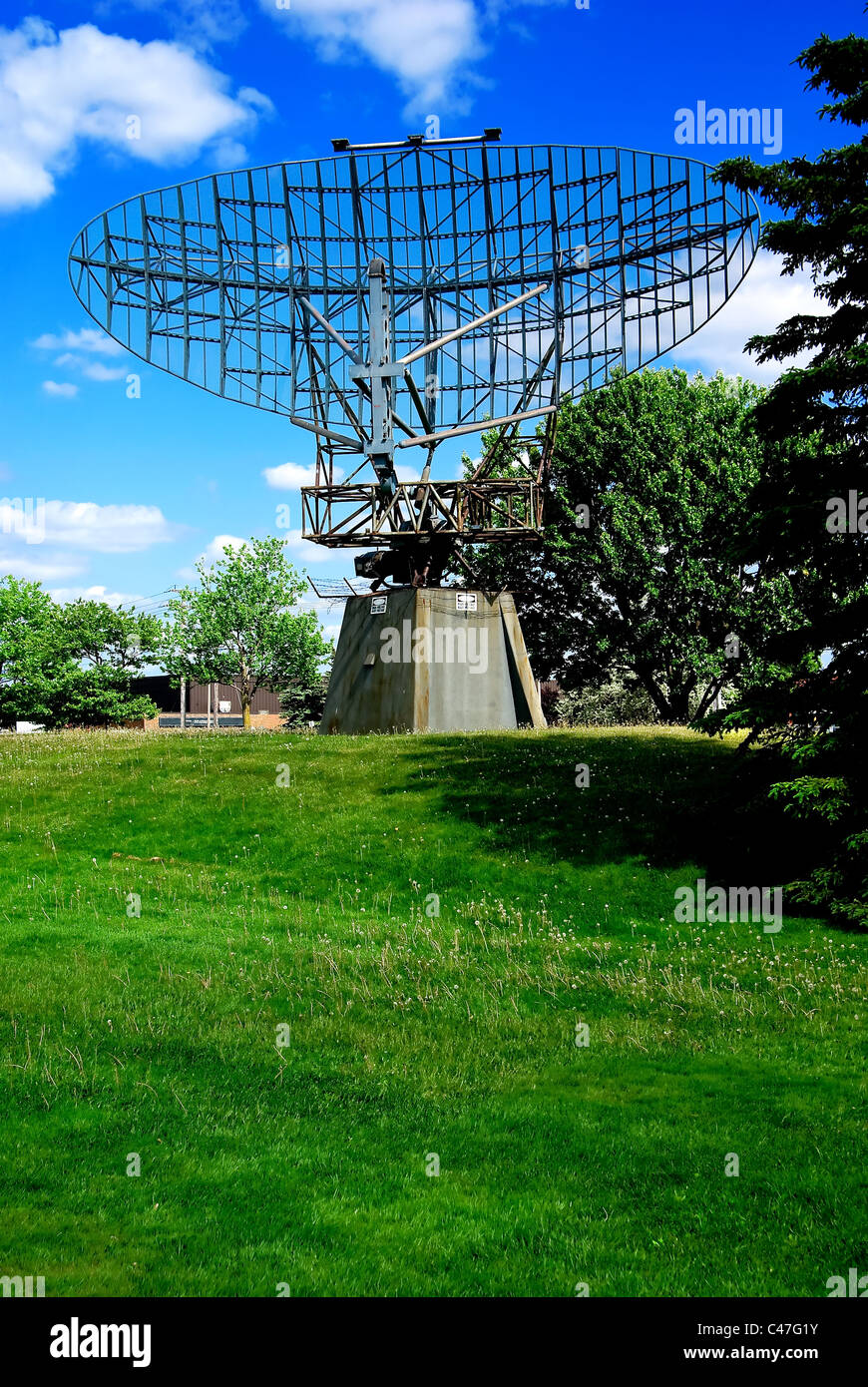 Wwii radar hi-res stock photography and images - Alamy