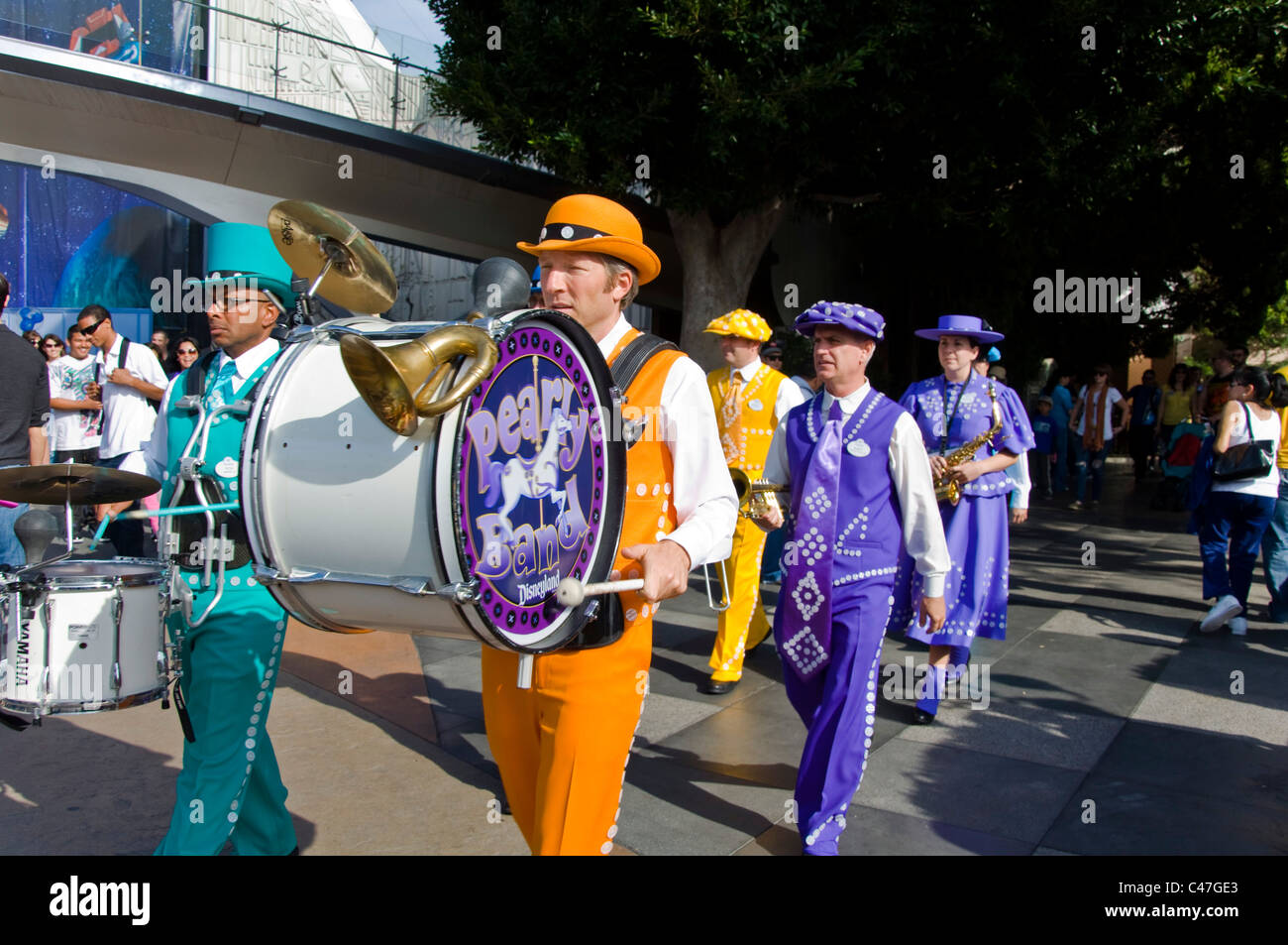 Disneyland band show Stock Photo - Alamy