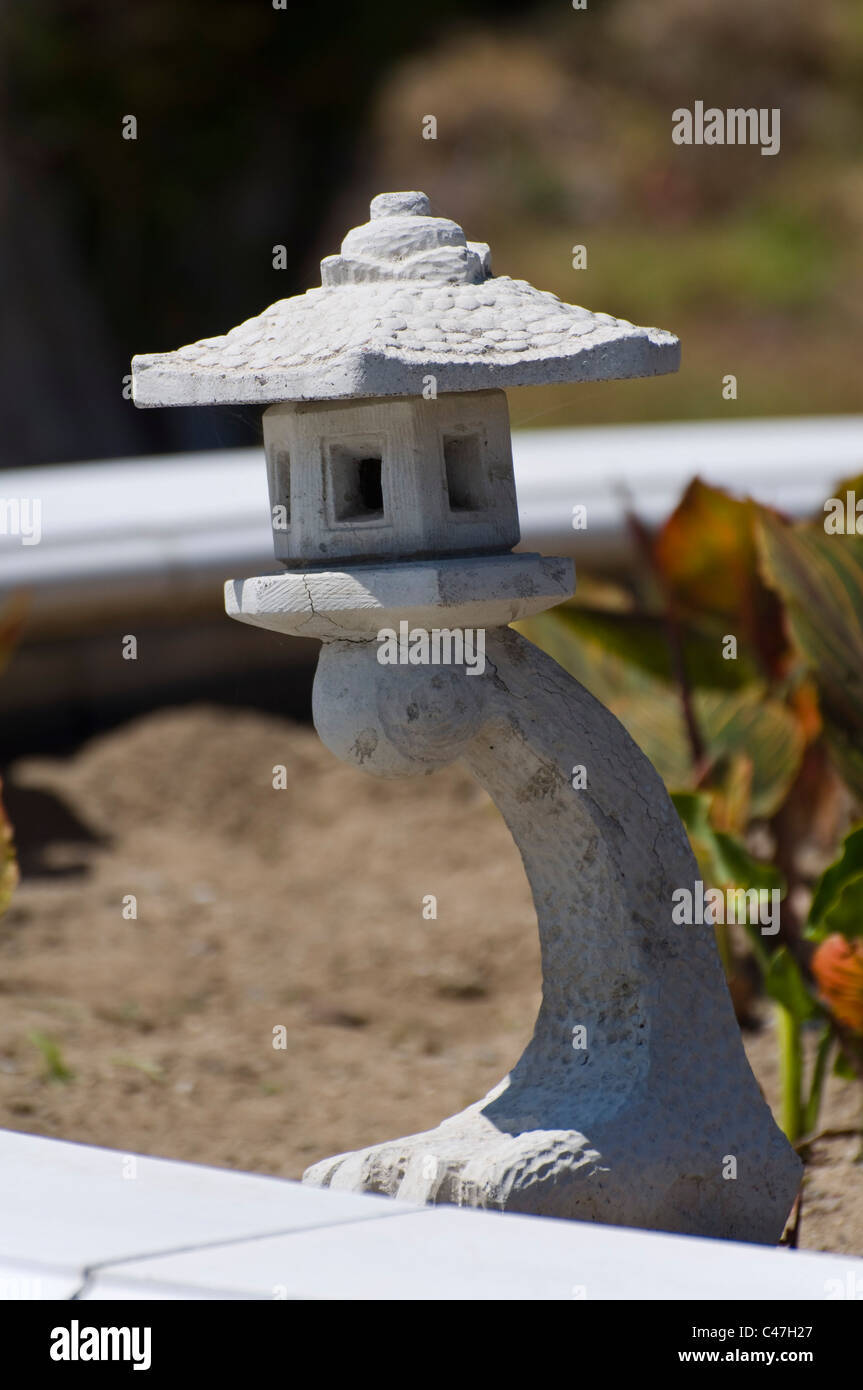 Japanese stone lamp Stock Photo - Alamy