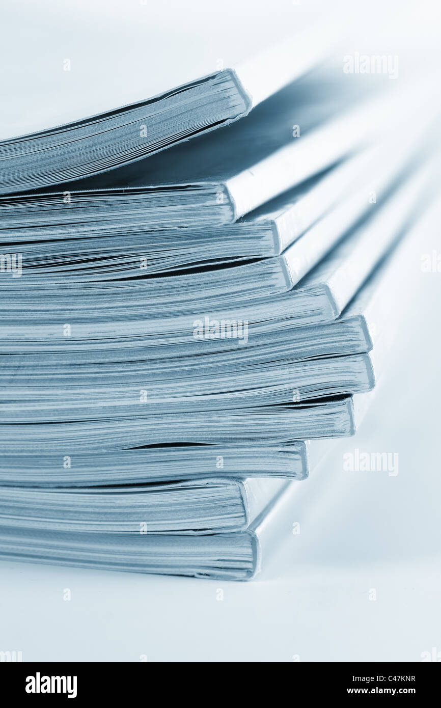 Bunch of magazines hi-res stock photography and images - Alamy