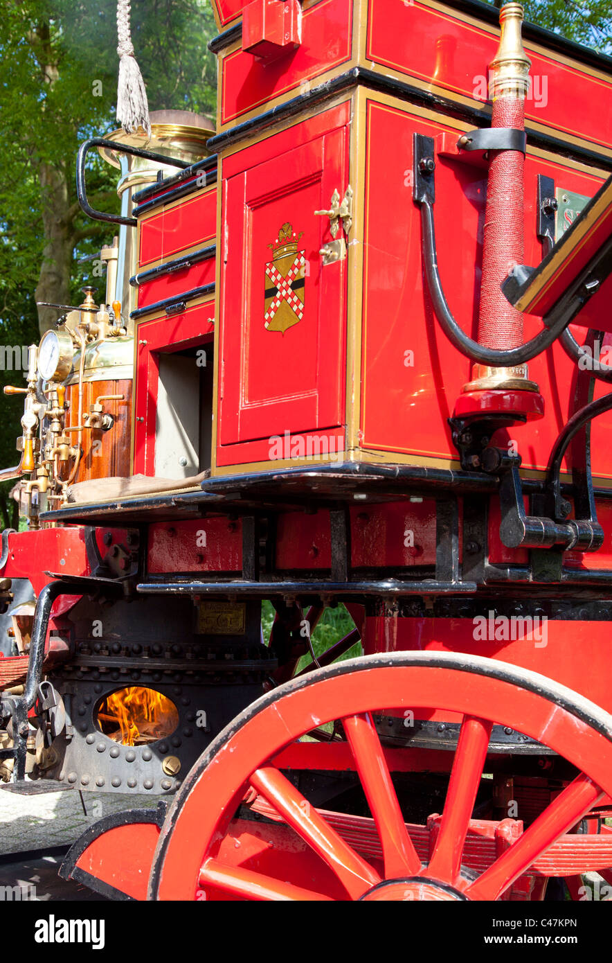 Fire truck siren hi-res stock photography and images - Alamy