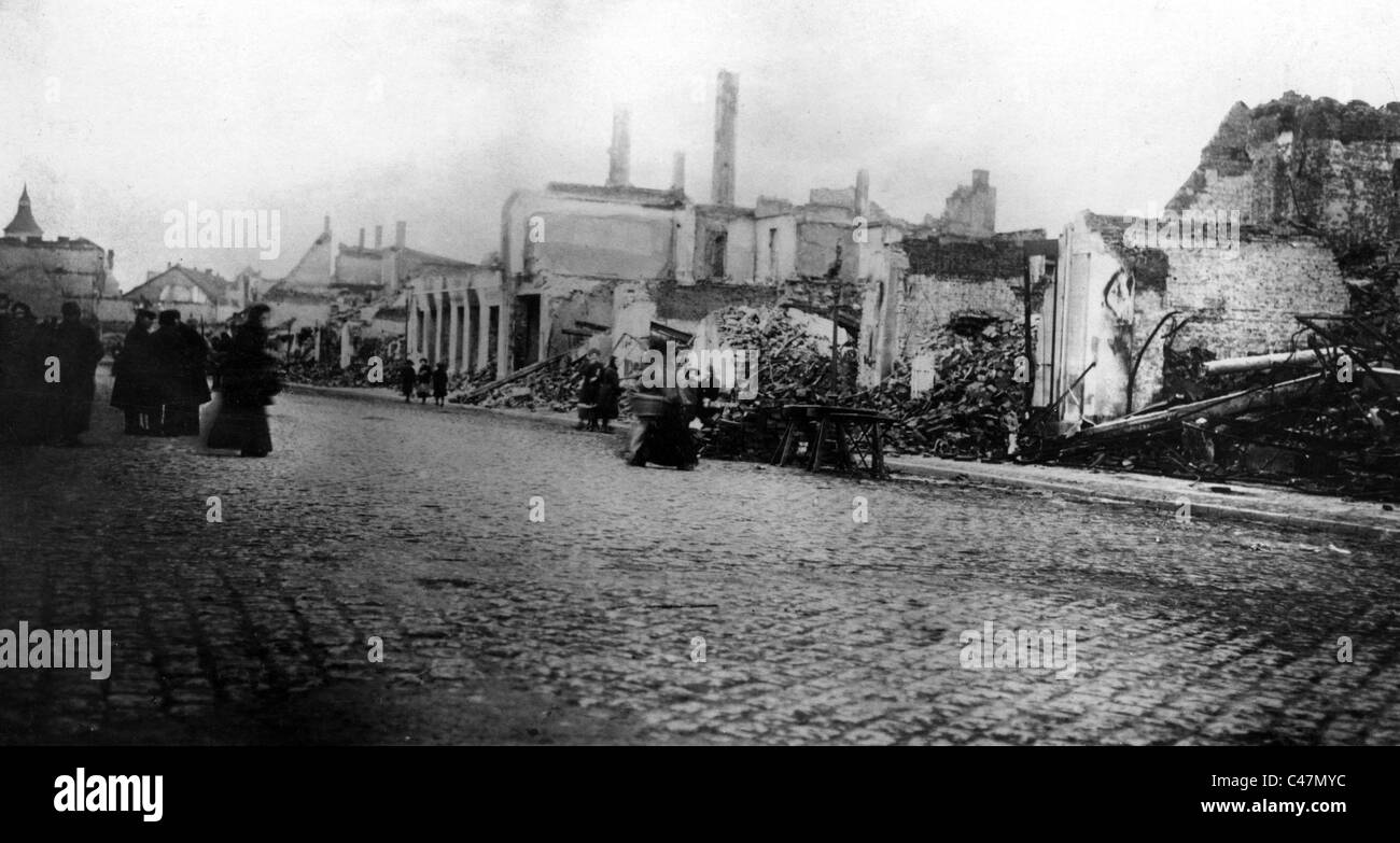 Square in front of the german Black and White Stock Photos & Images - Alamy