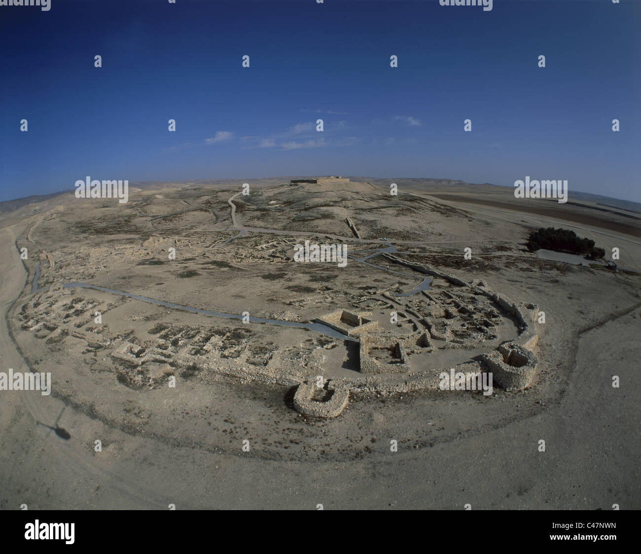 Aerial view of the ancient city of Arad Stock Photo - Alamy