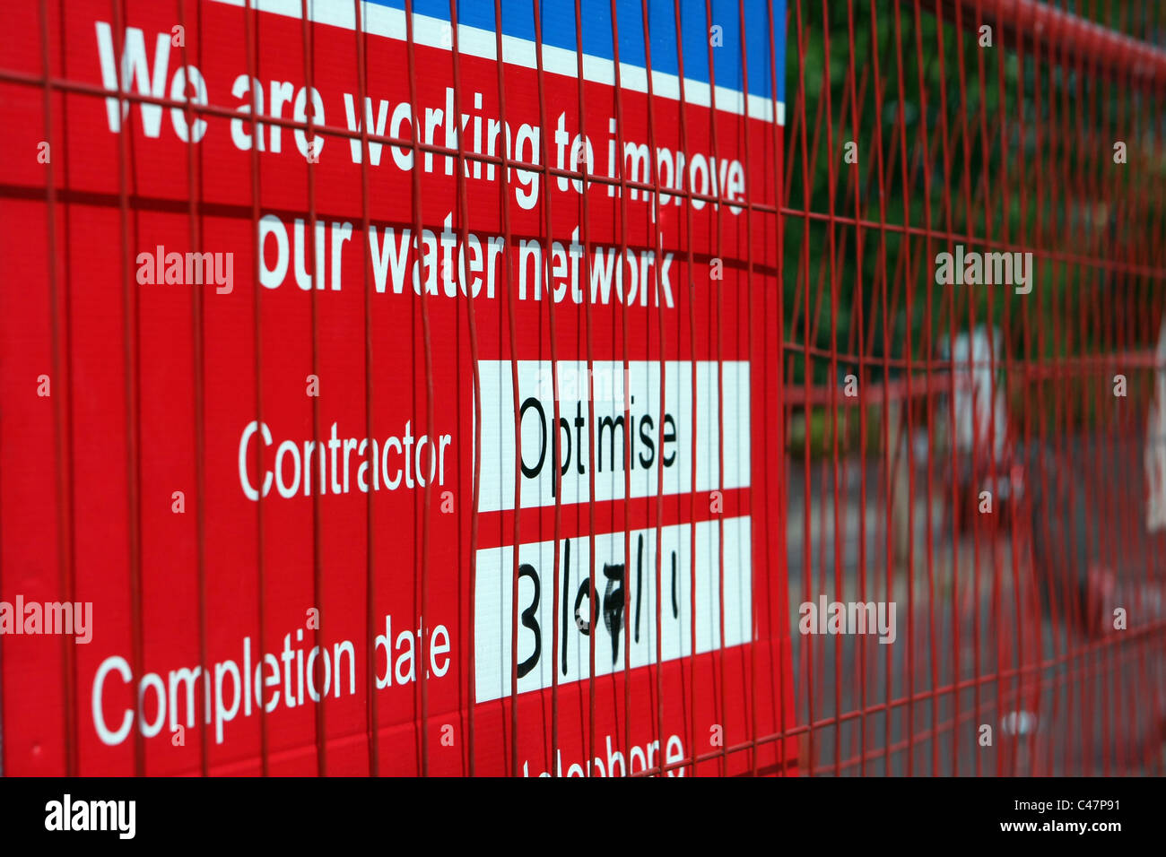 Roadworks fence hi-res stock photography and images - Alamy