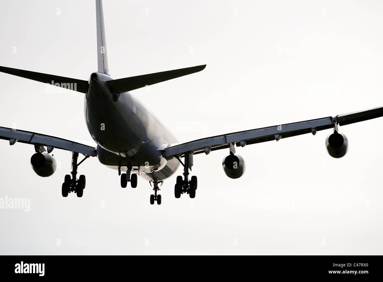 Airplane aircraft airport business hi-res stock photography and images ...