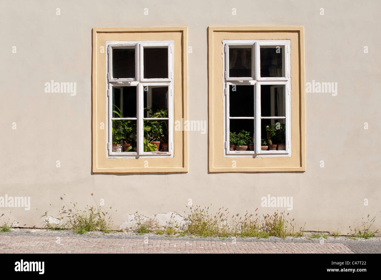 Prague - Old windows Stock Photo - Alamy