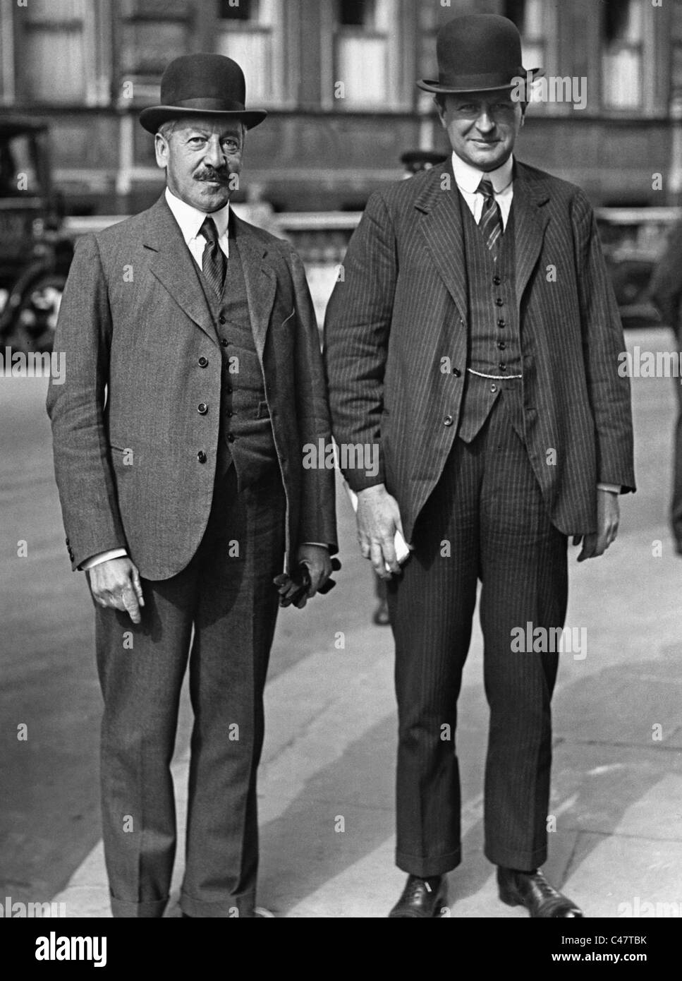 Lord herbert samuel Black and White Stock Photos & Images - Alamy