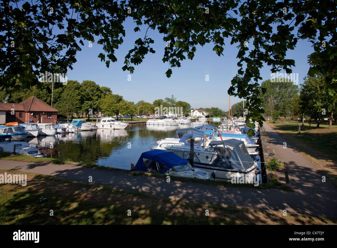 Beccles Quay Suffolk River Waveney Norfolk Broads Stock Photo - Alamy