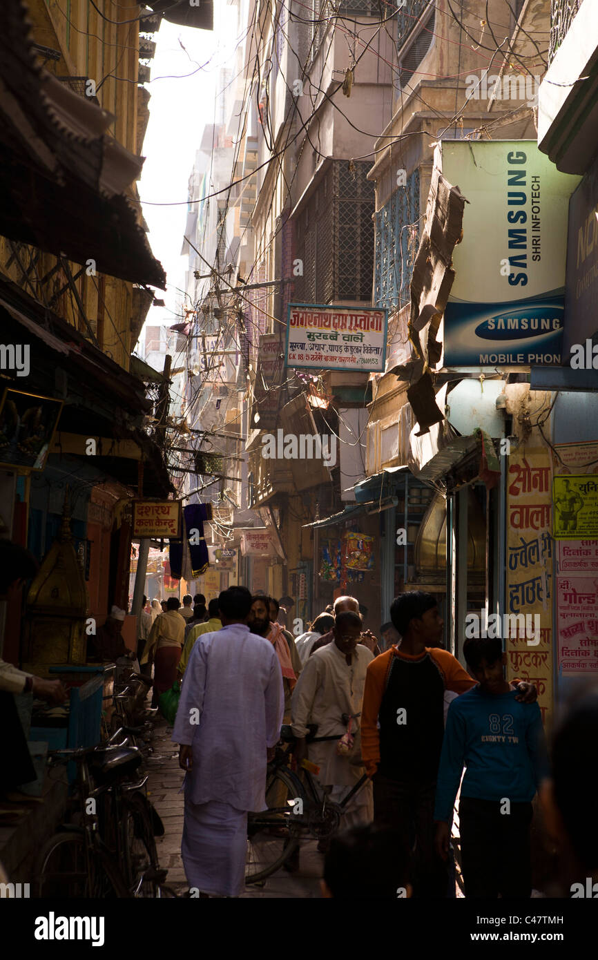 Normal street in old Varanasi, India Stock Photo - Alamy