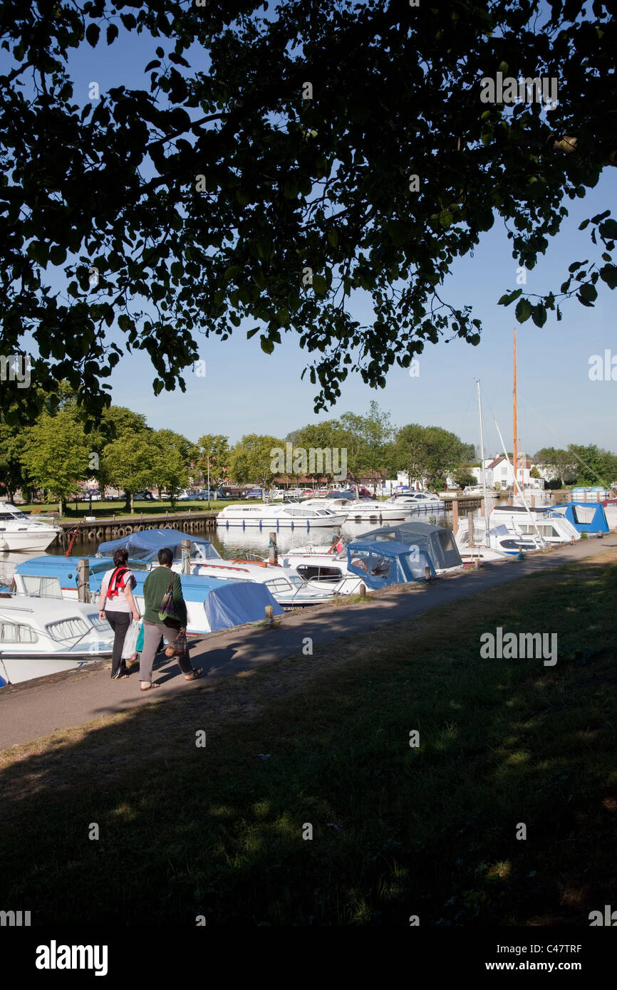 Beccles Quay Suffolk River Waveney Stock Photo - Alamy